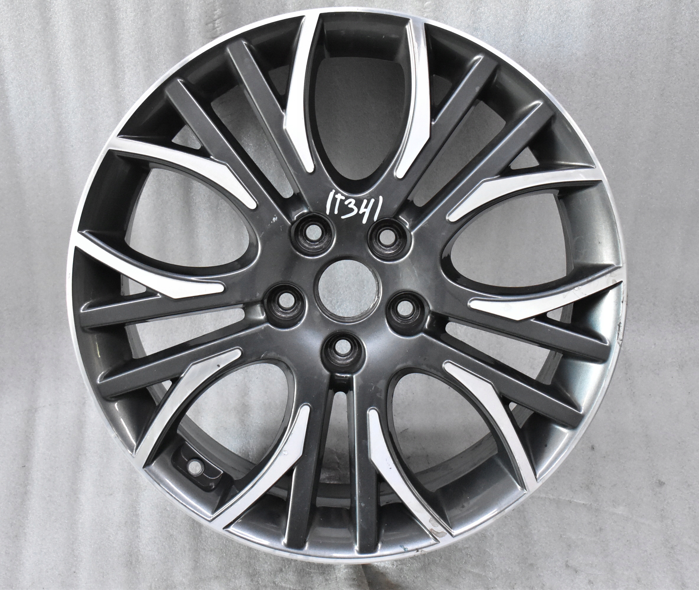 Felga aluminiowa Kia OE 7.5" x 18" 5x114.3 ET 55 za 999.00PLN z ...