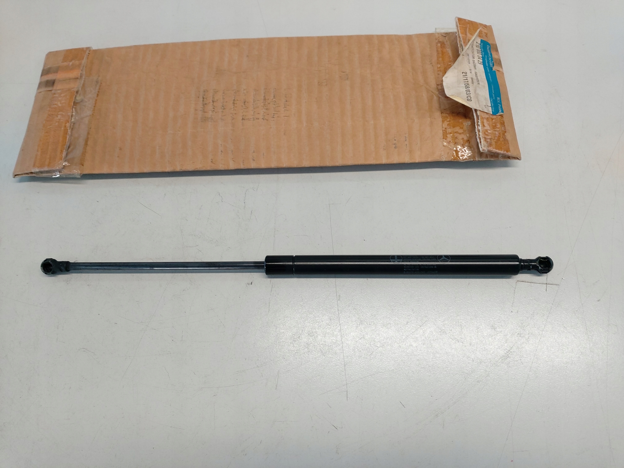 MERCEEDES W210 SIŁOWNIK TELESKOP MASKI 2108800429 za 150.00PLN z Gorzów ...