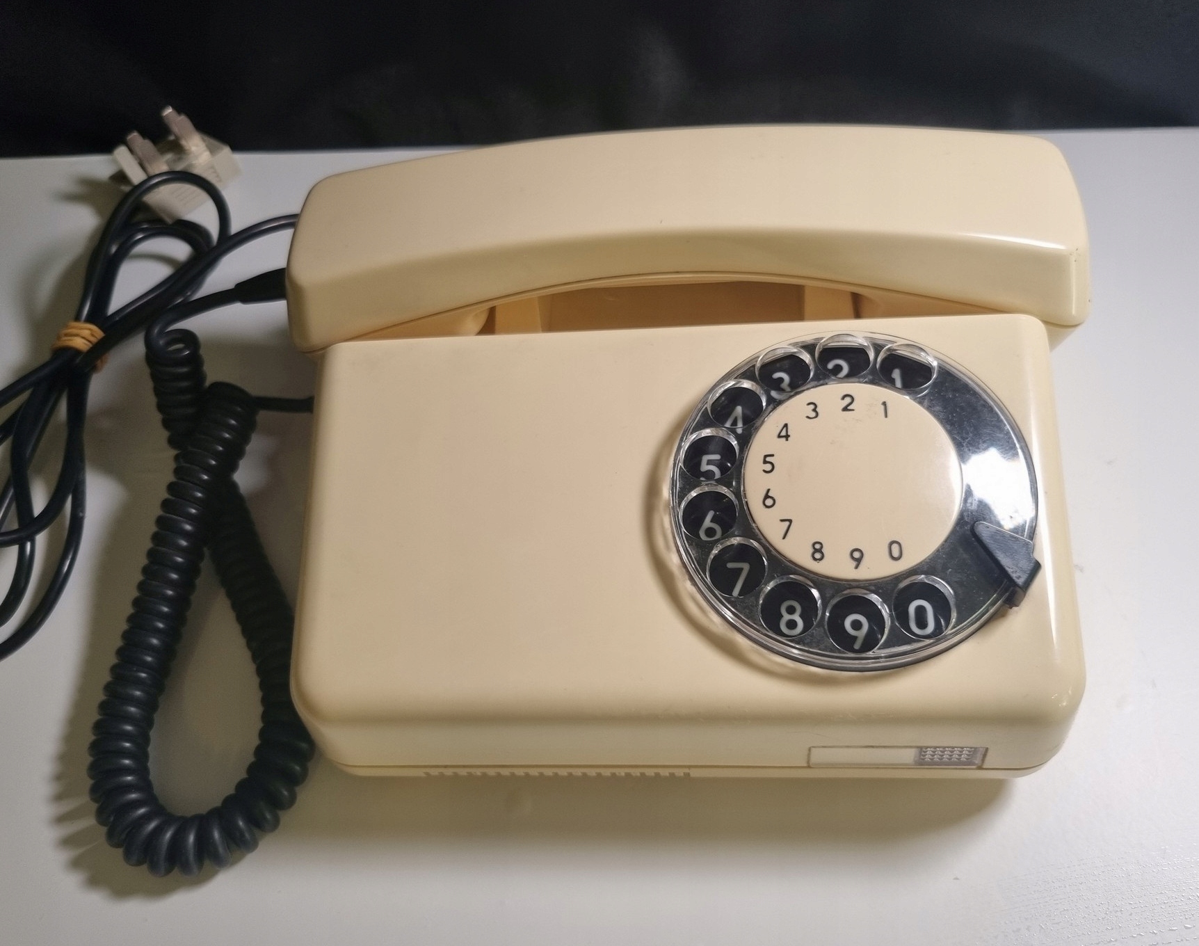 Czerwony Telefon Stacjonarny Tarczowy Tulipan - Stare telefony - Allegro.pl