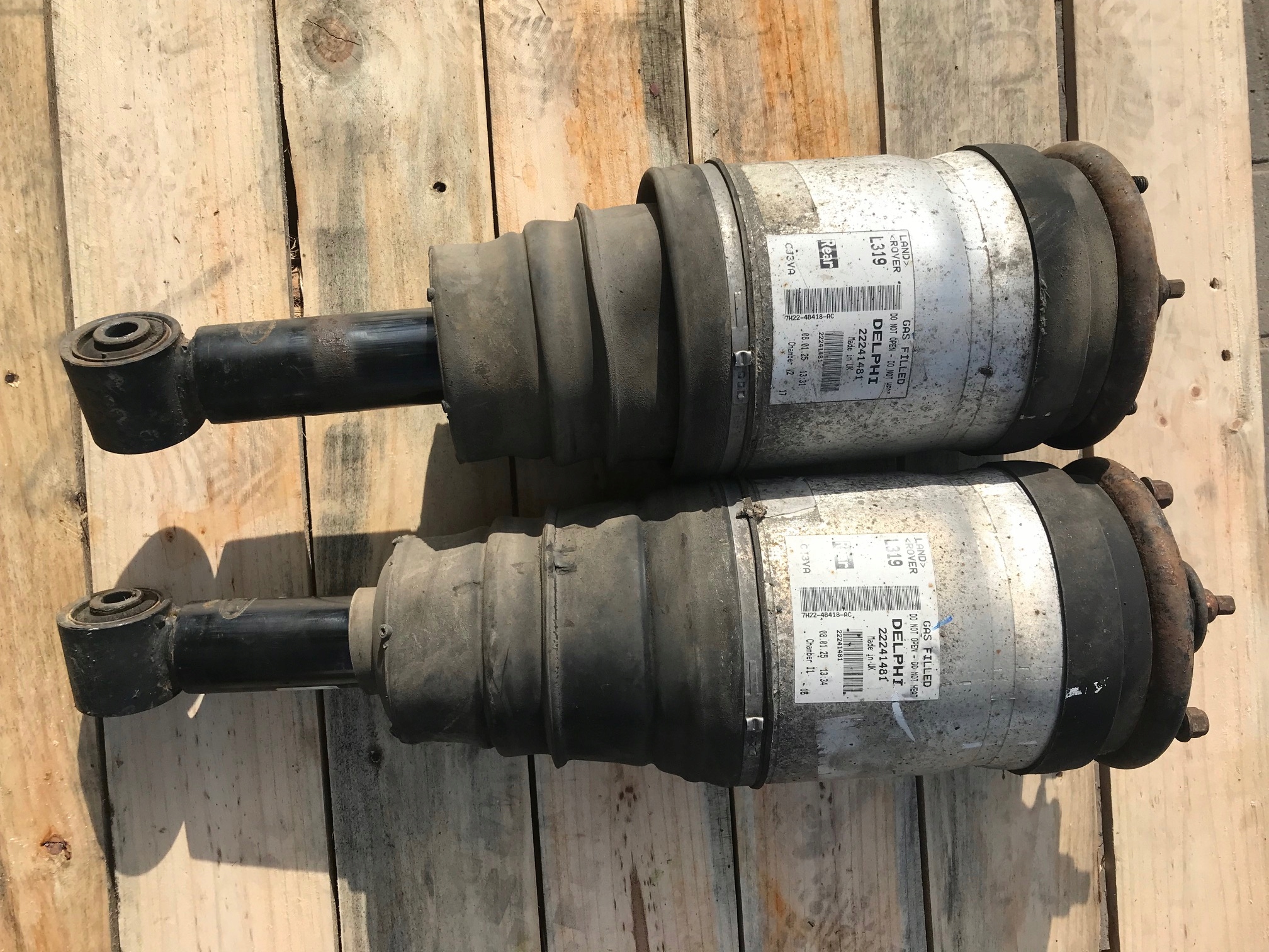 Amortyzator miech tylny Land Discovery 3 4 L319 Range Rover Sport L320 • Cena, Opinie - Allegro