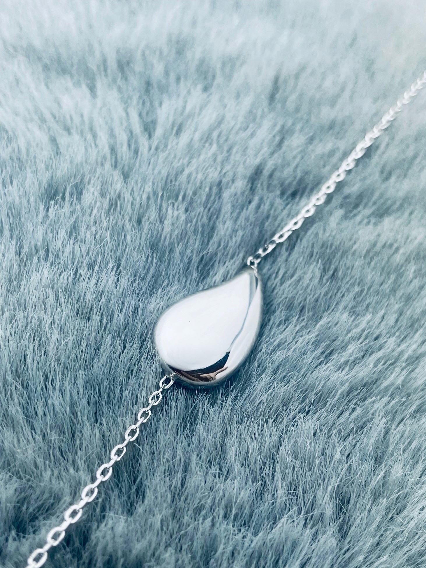 Srebrna bransoletka ankier kropelka łezka • Cena, Opinie • Bransoletki ...