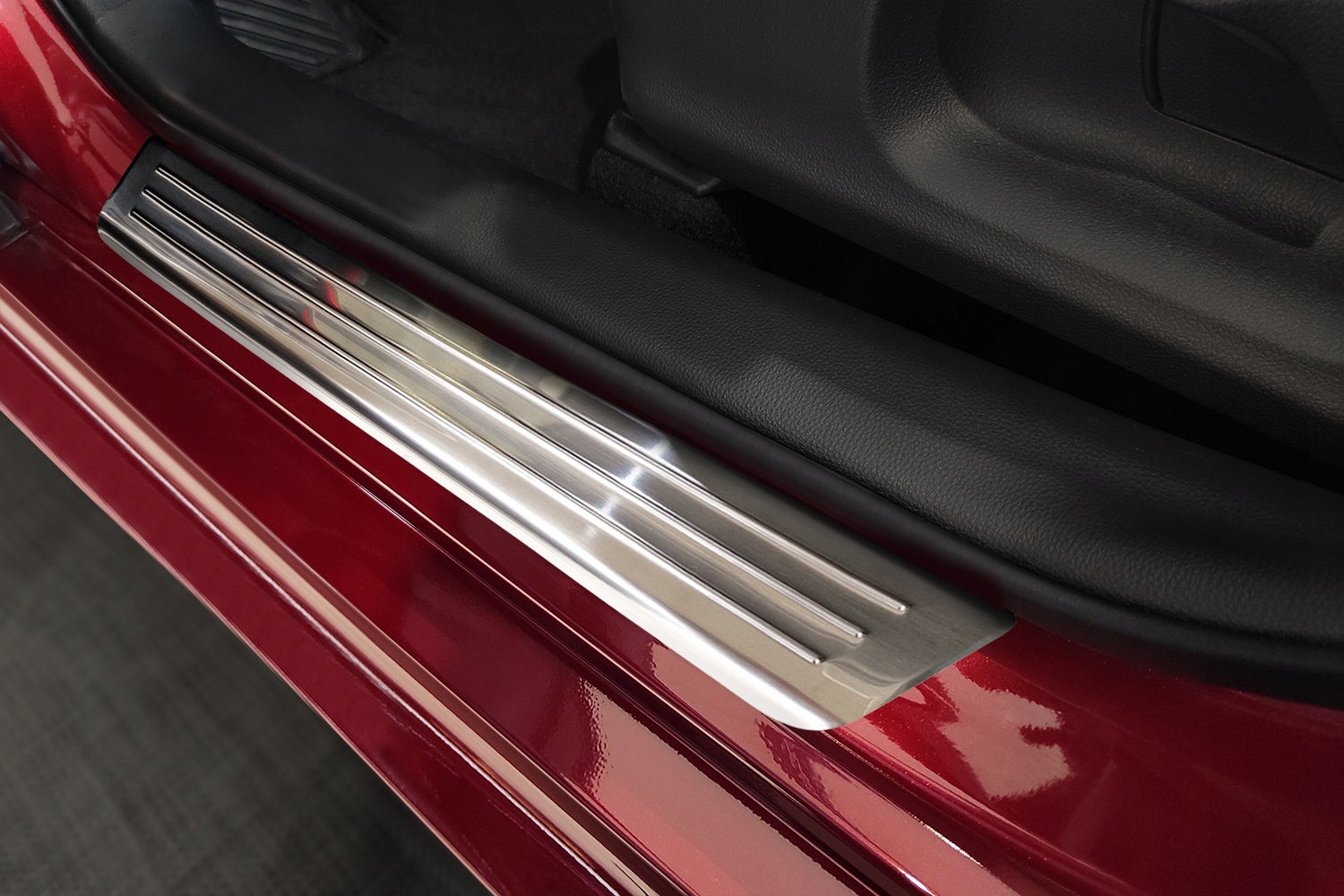 TOYOTA YARIS CROSS 2021 / YARIS - NAKŁADKI LISTWY PROGOWE PROGI ...