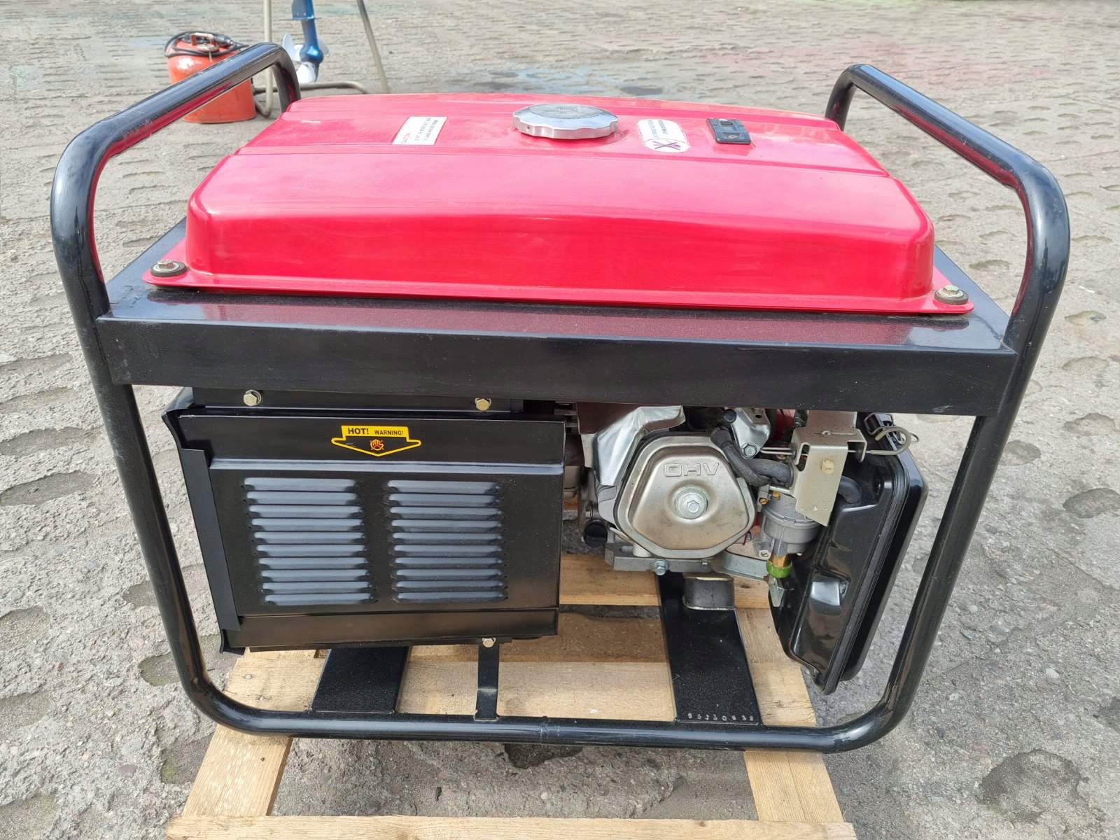 Agregat prądotwórczy przenośny trójfazowy Generator 4000 W benzyna ...