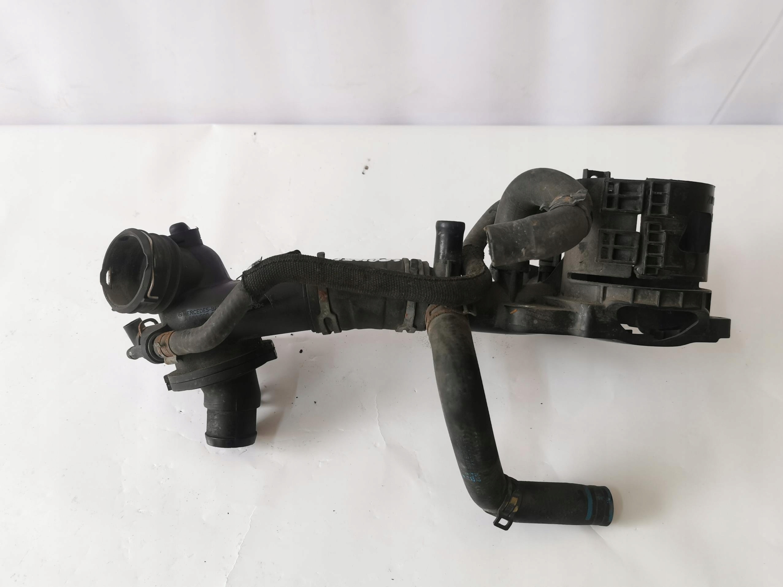 A6512000615 A6512000615 - Корпус термостата MERCEDES SPRINTER W906 2.2 ...