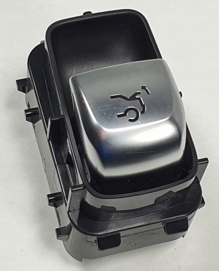 PRZYCISK KLAPY MERCEDES W205 A2059051613 A2059051613 za 250 zł z ...