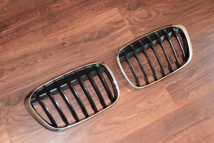 ATRAPA GRILLA NERKA BMW X1 F48 M-PAKIET CZARNA2018 - porównaj ceny ...