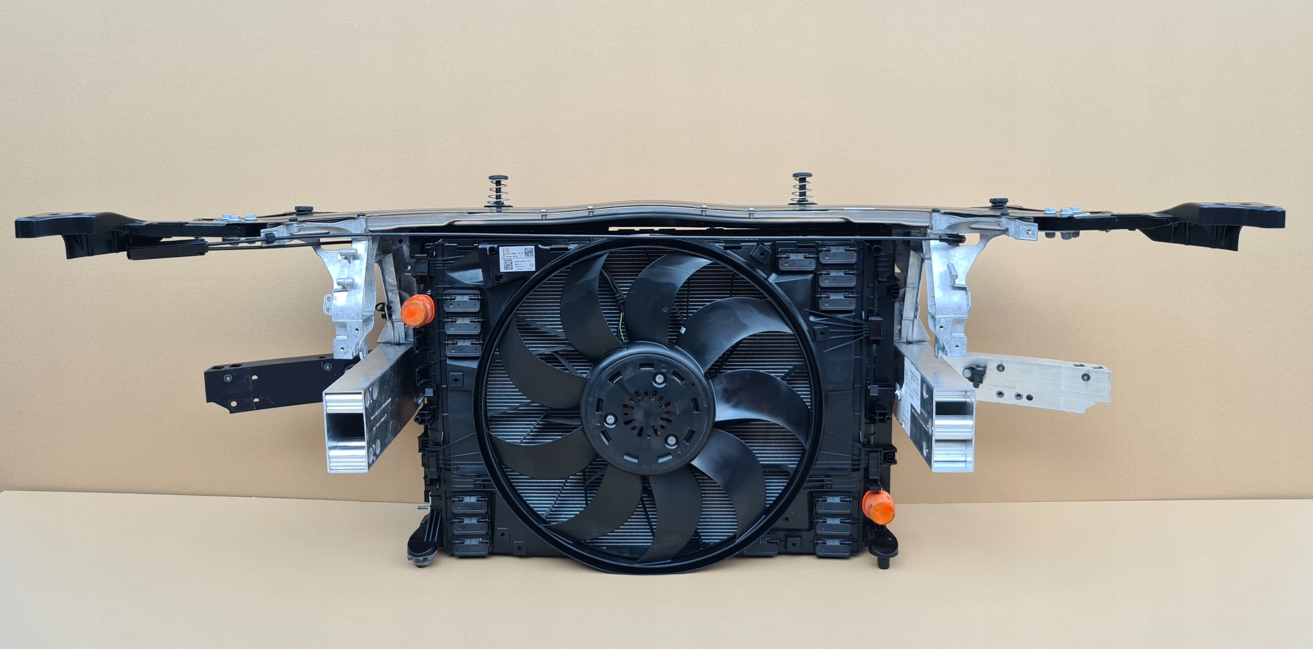 PAS PRZEDNI CHŁODNICE MERCEDES AMG GT X290 53 AMG • Cena, Opinie - Allegro