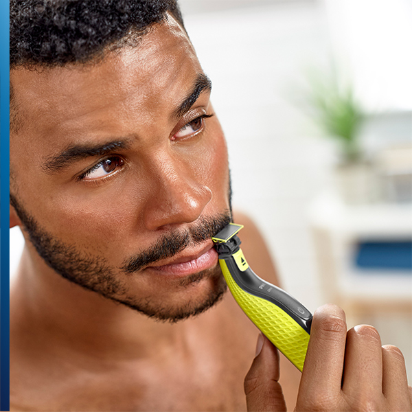 Купить Тример для бороди та вусів Philips OneBlade QP2620/20, цена 2387 ...