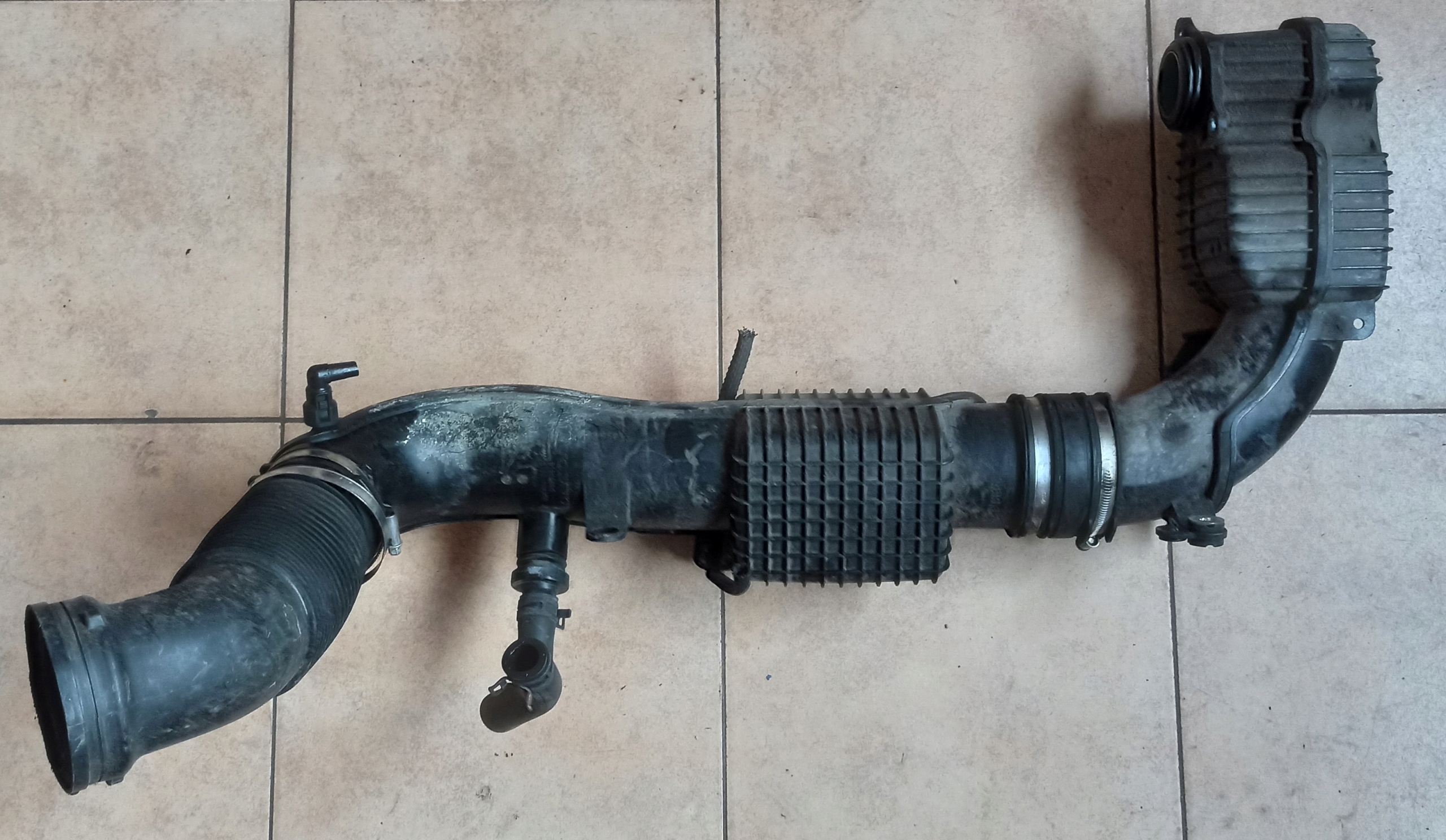 VOLVO WĄŻ RURA PRZEWÓD POWIETRZA 2.0 VEA 31319691 31319691 za 250 zł z ...