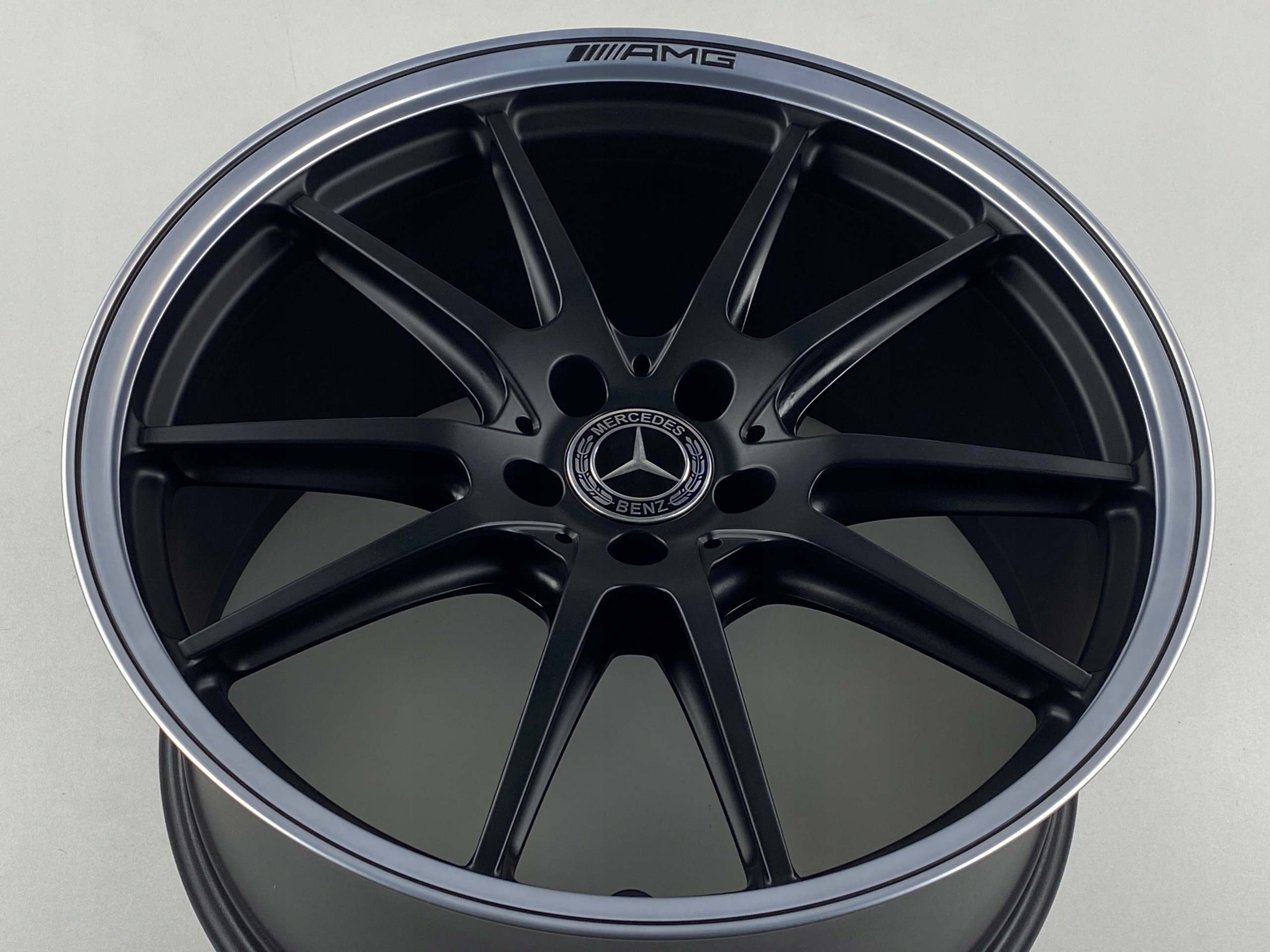 FELGI MERCEDES W205 C63 AMG COUPE 19/20 CALI ORYGINAŁ A2054017400 ; A2054017500 za 13500 zł z ...