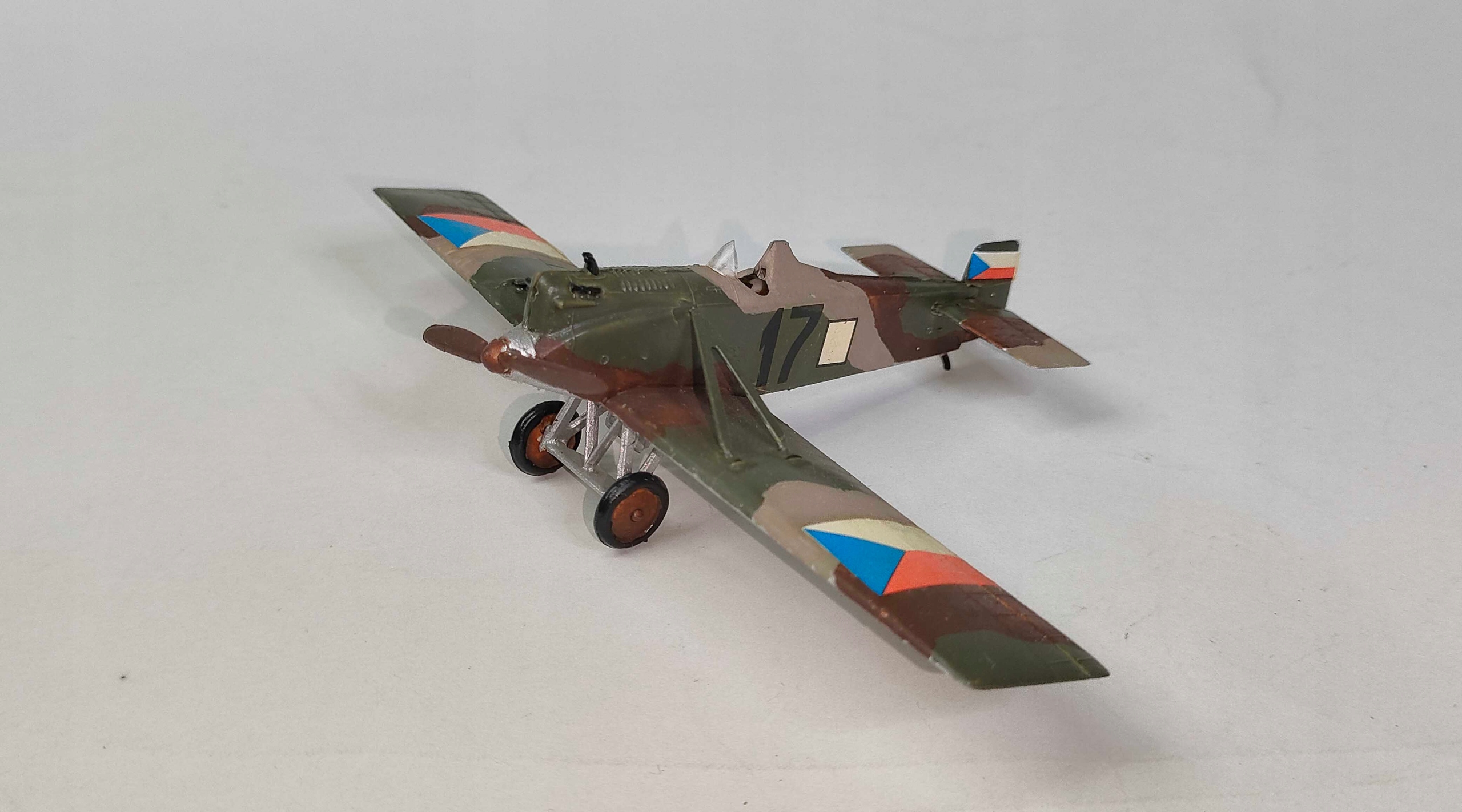 Avia BH.3 sklejony 1/72 • Cena, Opinie - Allegro