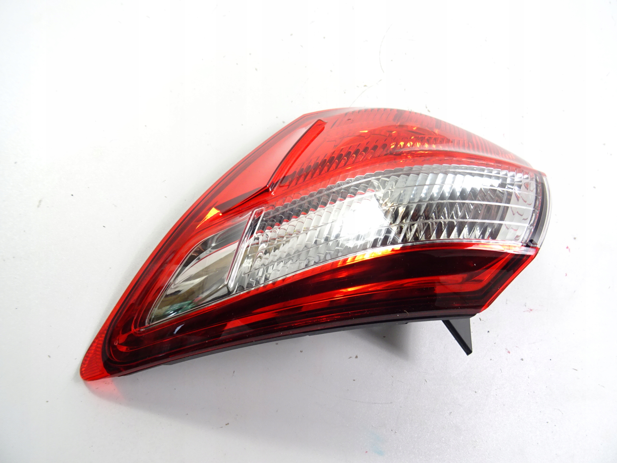 NISSAN QASHQAI I J10 LIFT LAMPA TYLNA PRAWA 26550BR00A NOWA ORYGINAŁ za ...
