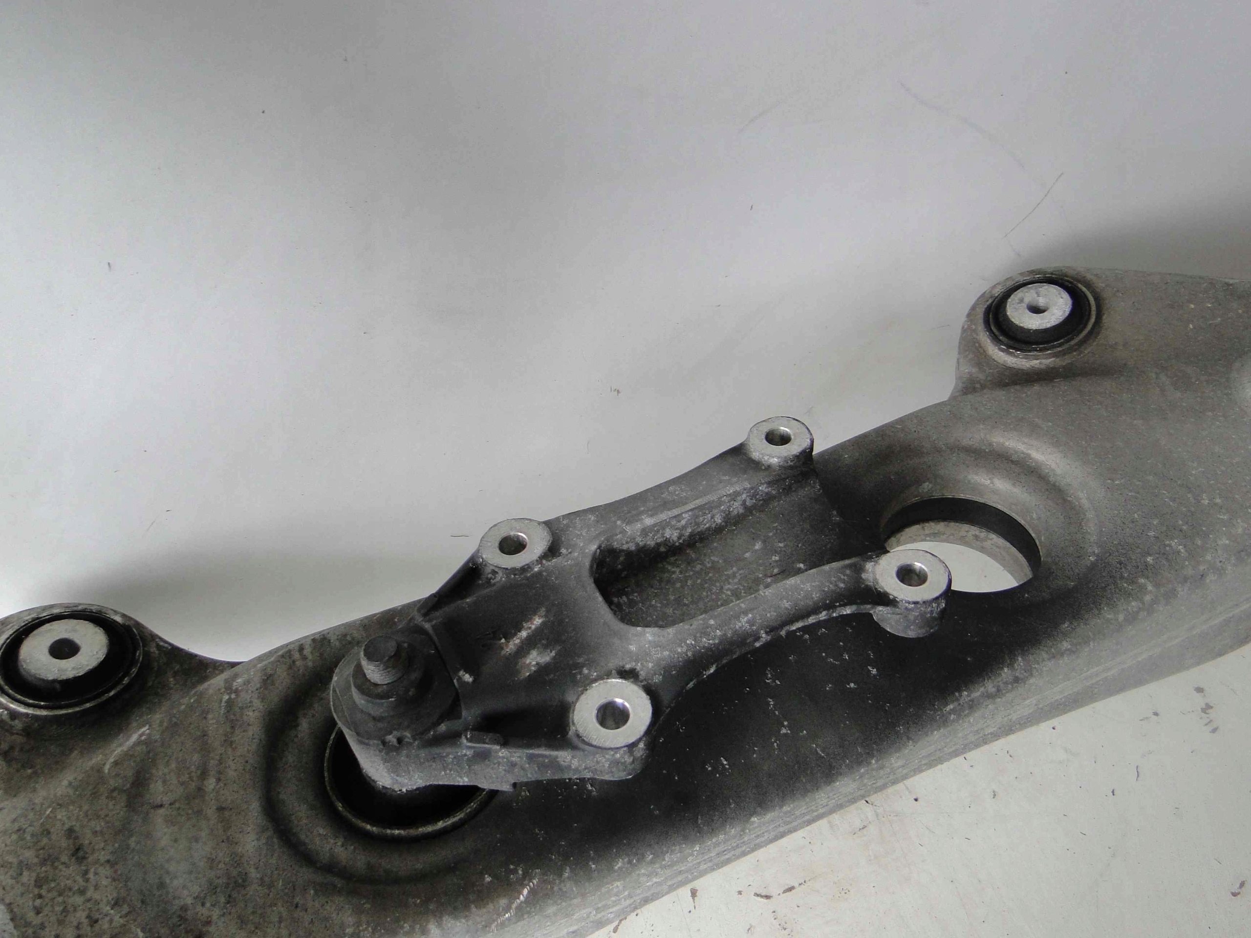 A2213500508 A2213500508 - MERCEDES S CLASS 217 C / A ЗАДНЯ ВІЗОК ЛАВА ...