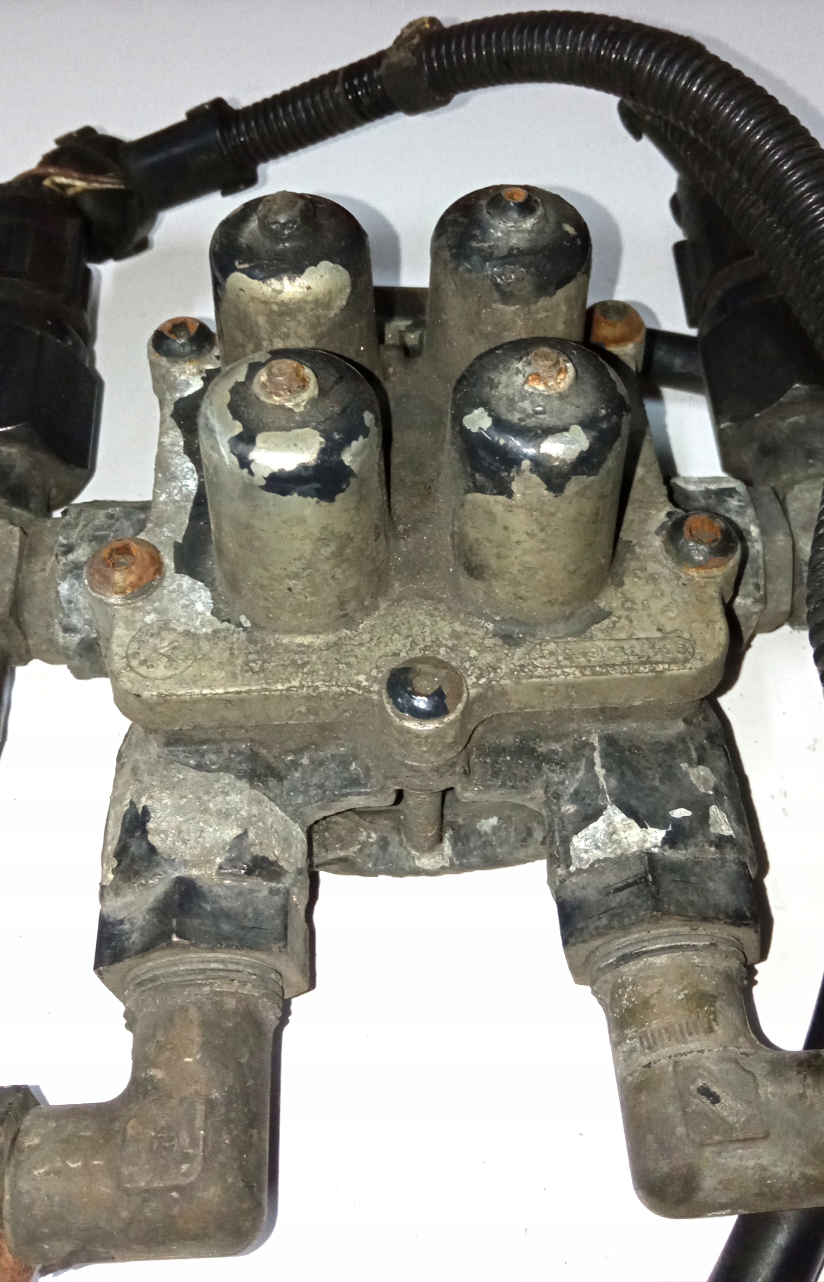 Ventil čtyřokruhový MAN TGA TGX TGS za 723 Kč - Allegro