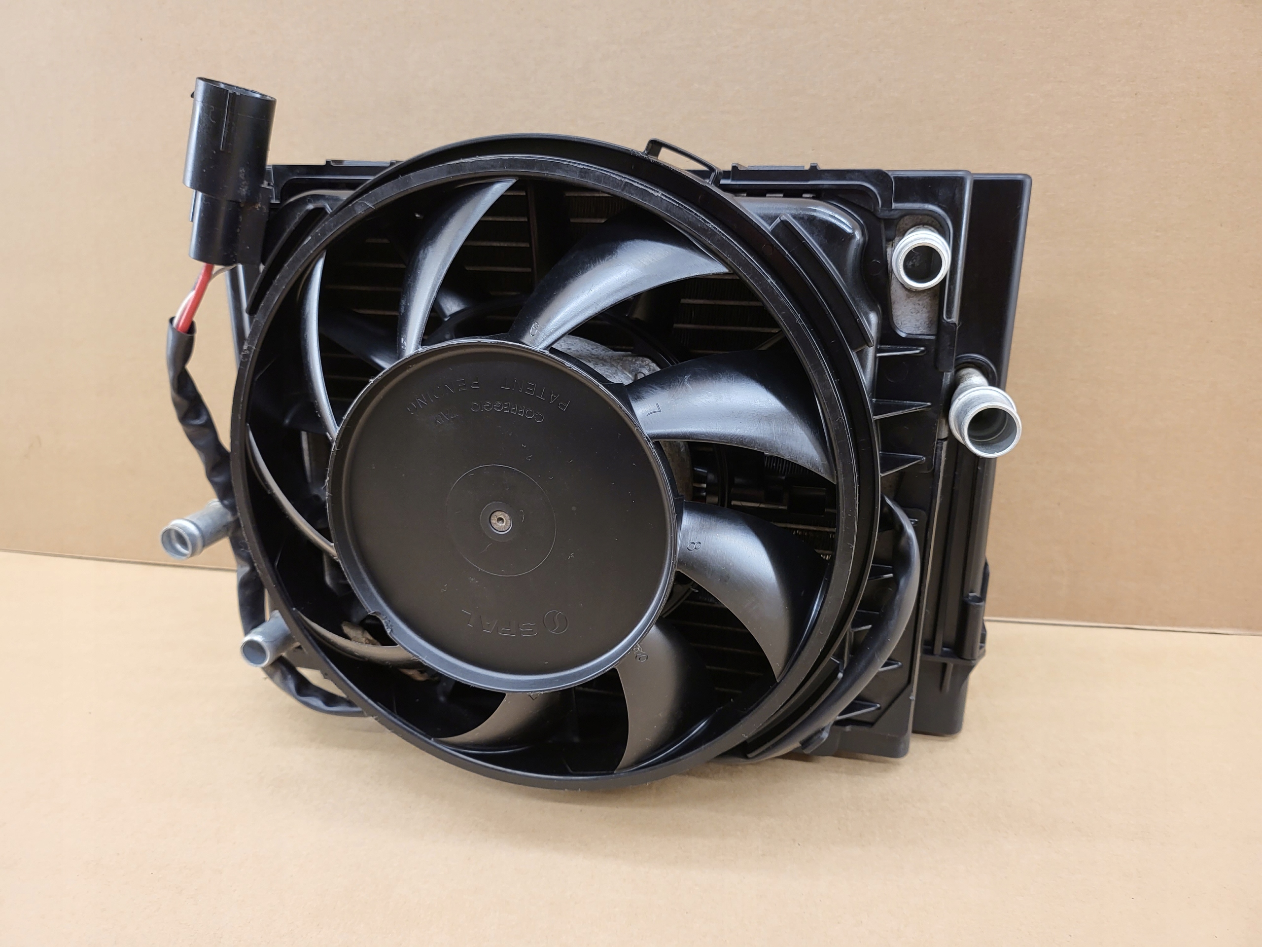 CHŁODNICA DODATKOWA PŁYNU BATERII VOLVO XC90 XC60 V90 S90 V60 S60 0788 ...