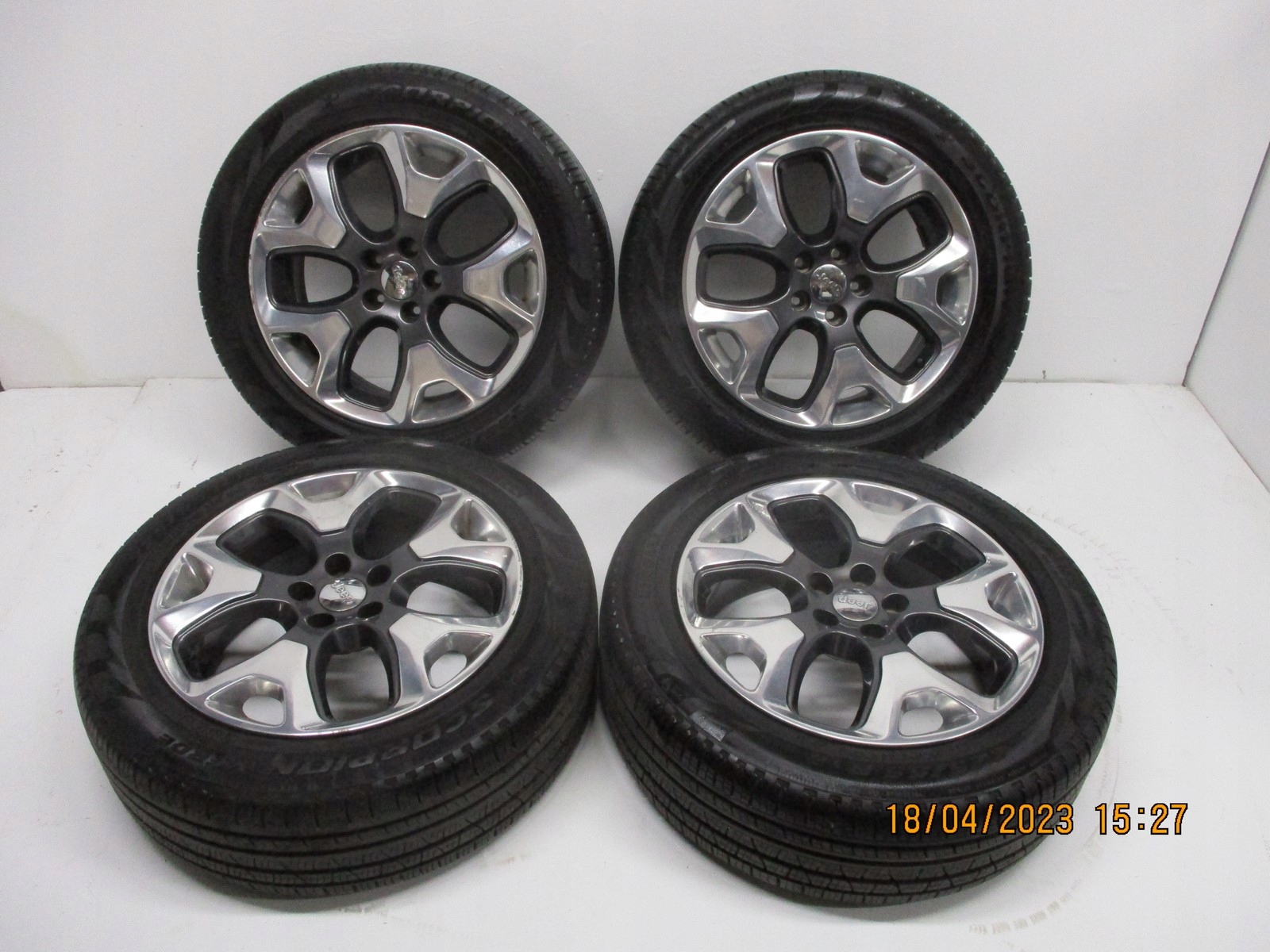 Koła felgi opony Jeep Compass R18 M+S xx za 2799 zł z Jaworze - Allegro ...