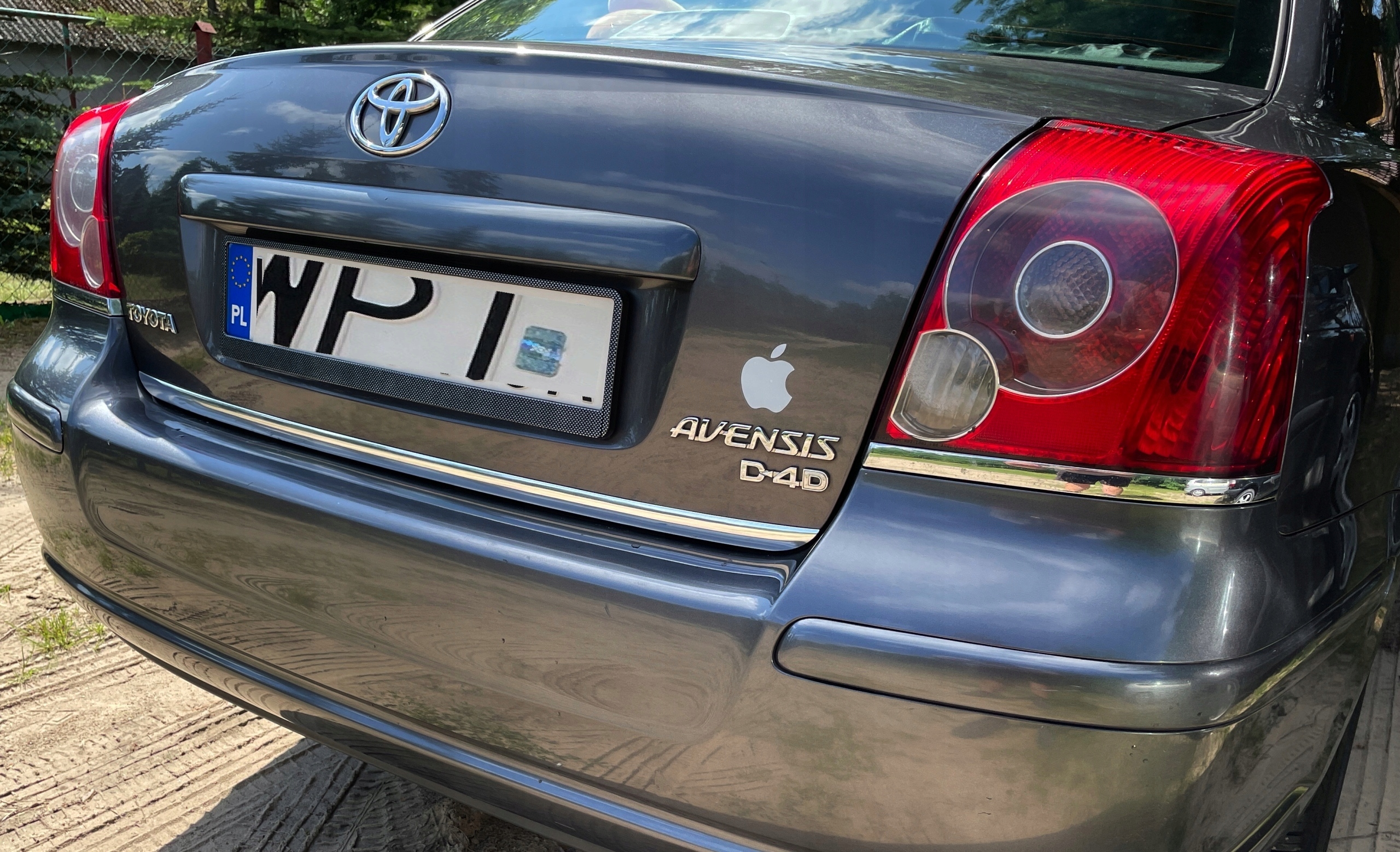 TOYOTA AVENSIS T25 Sedan - Chromovaná lišta na víko kufru, • Ceny ...
