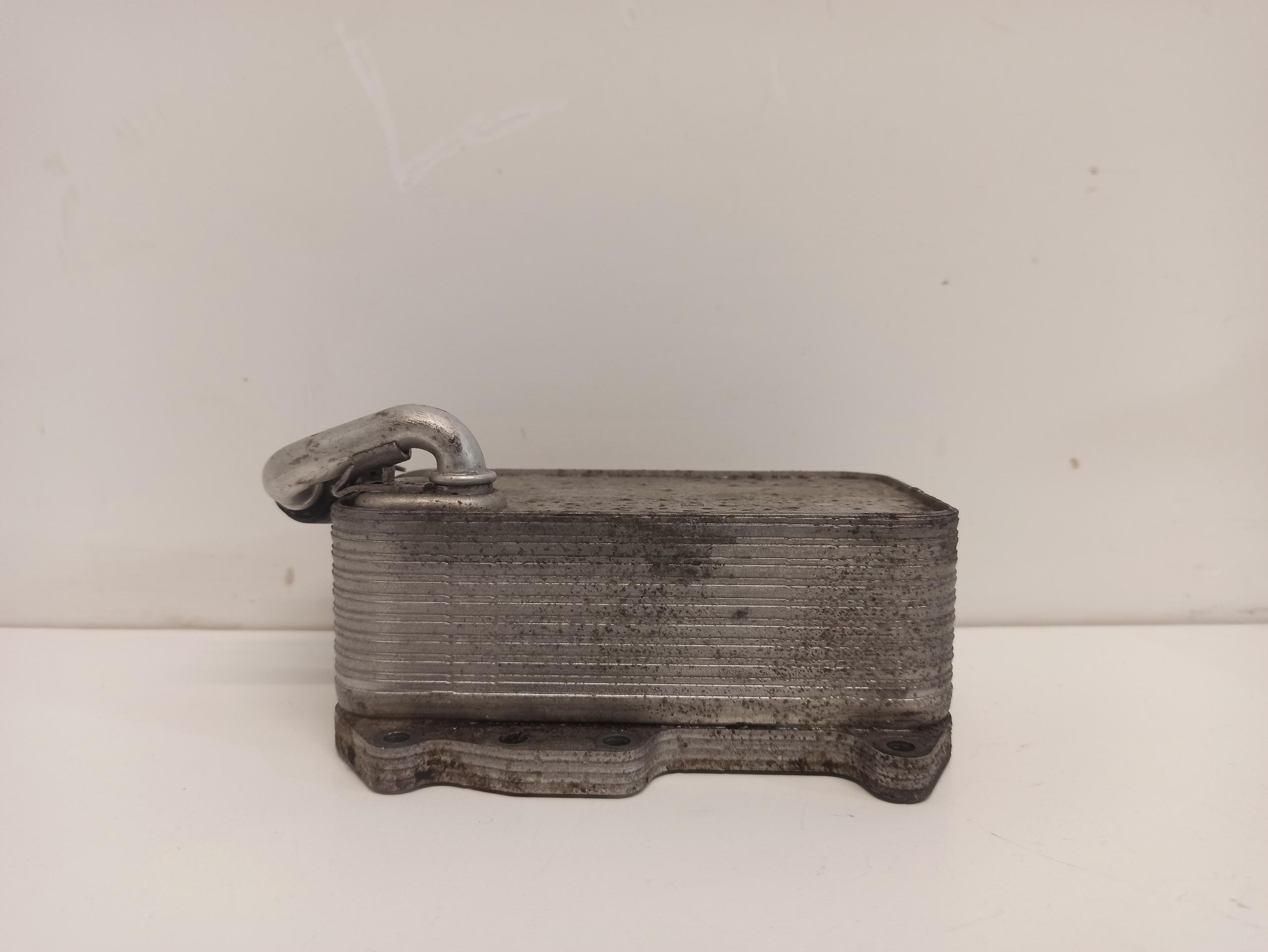 AUDI A6 C7 CHŁODNICA OLEJU 3.0 TDI 059117015K za 35.00PLN z bielawa ...