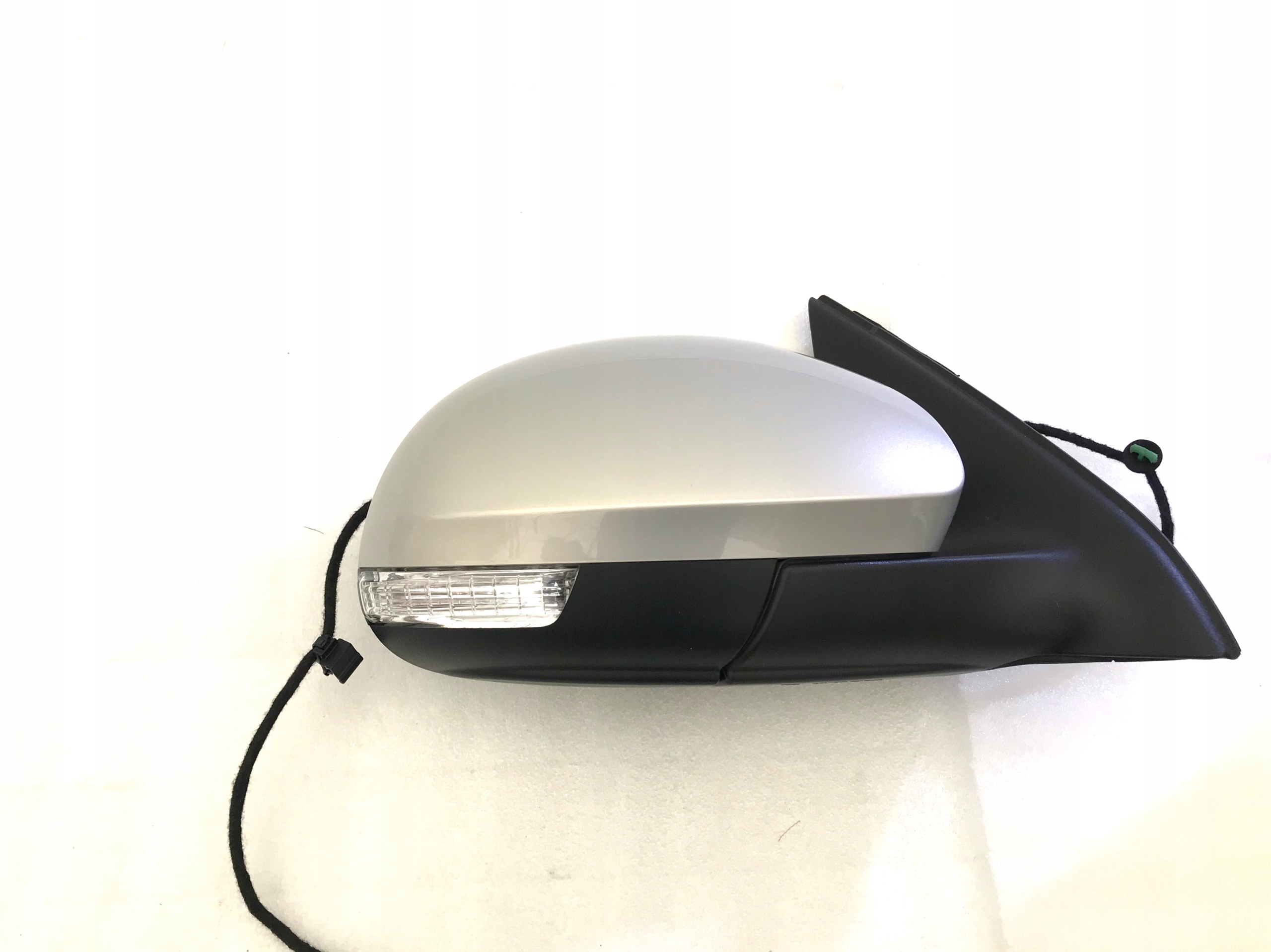 VW TIGUAN LUSTERKO 6PIN 5N1857502AH LA7W PRAWE za 350.00PLN z GDAŃSK ...