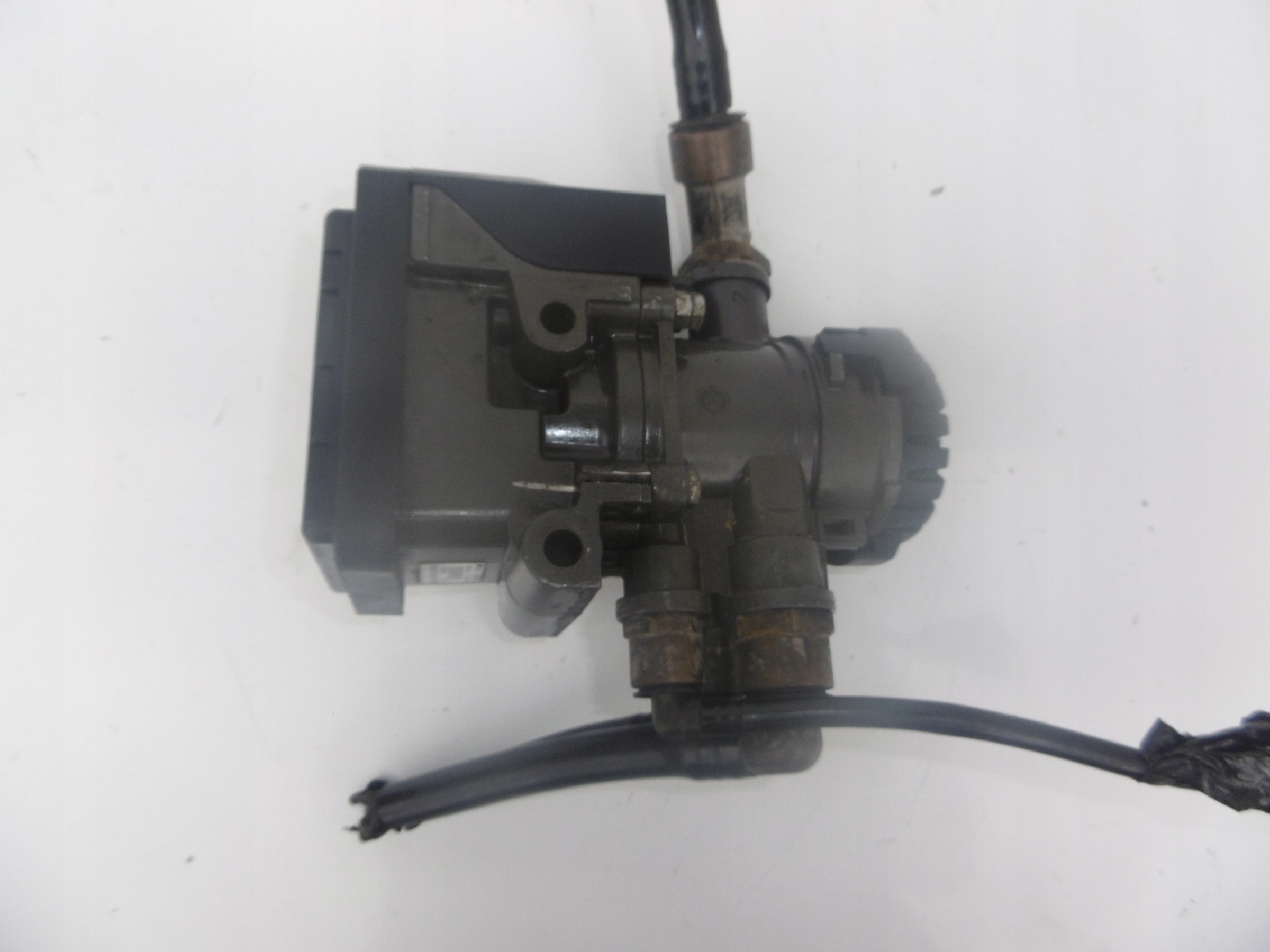 20570906 - МОДУЛЯТОР КЛАПАНА EBS MAGNUM PREMIUM DXI VOLVO FH купити на ...