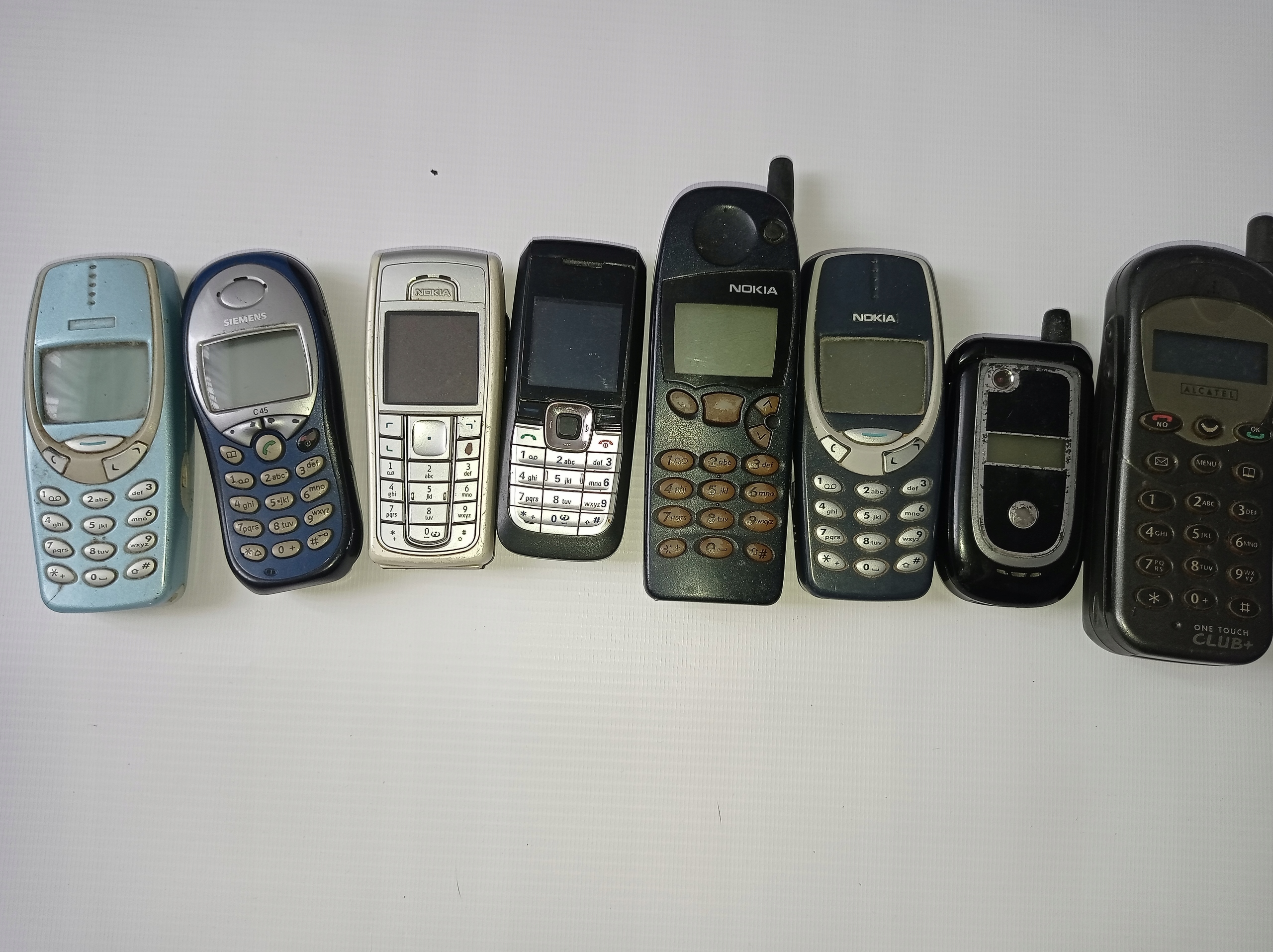 STARE TELEFONY KOMÓRKOWE - NOKIA, SIEMENS, ALCATEL, MOTOROLA - 9 SZTUK ...