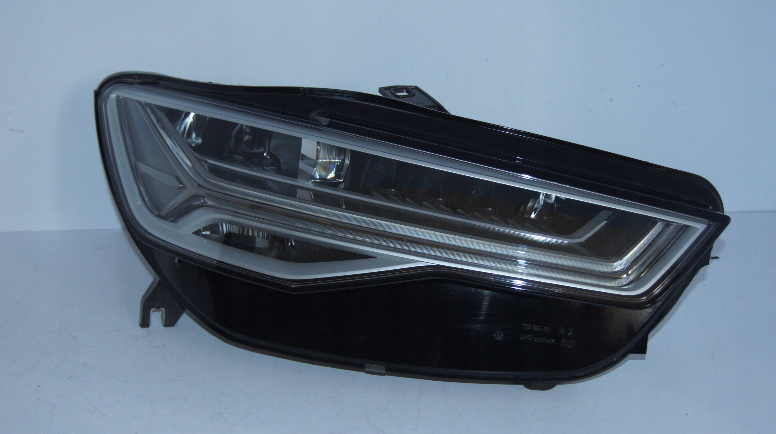 AUDI A6 C7 LIFT FULL LED MATRIX 4G0 lampa PRAWA za 3000 zł z Prusice ...