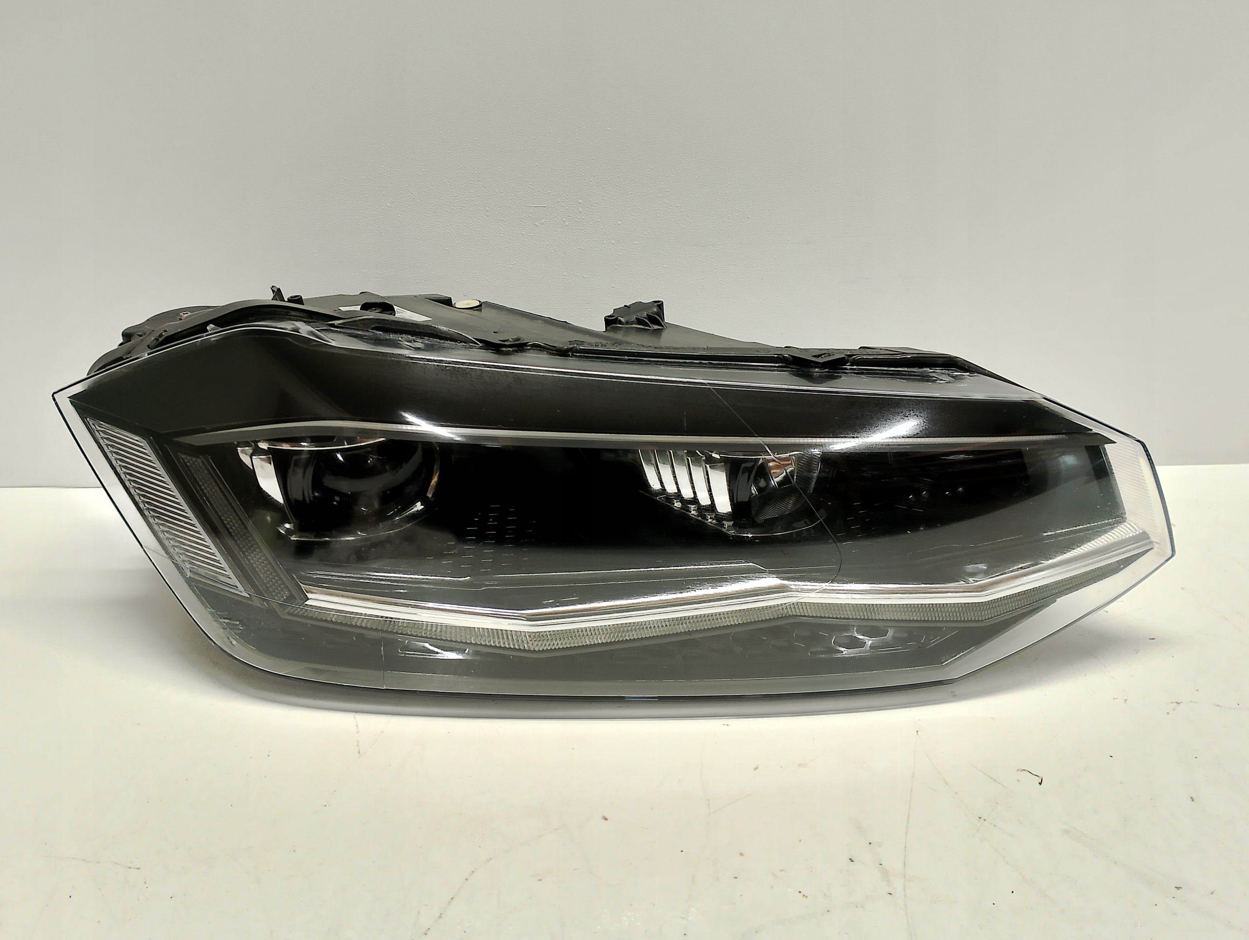 VW POLO 2G 2G1941036B PRAWA LAMPA PRZÓD PRZEDNIA FULL LED 2G1941036B za ...