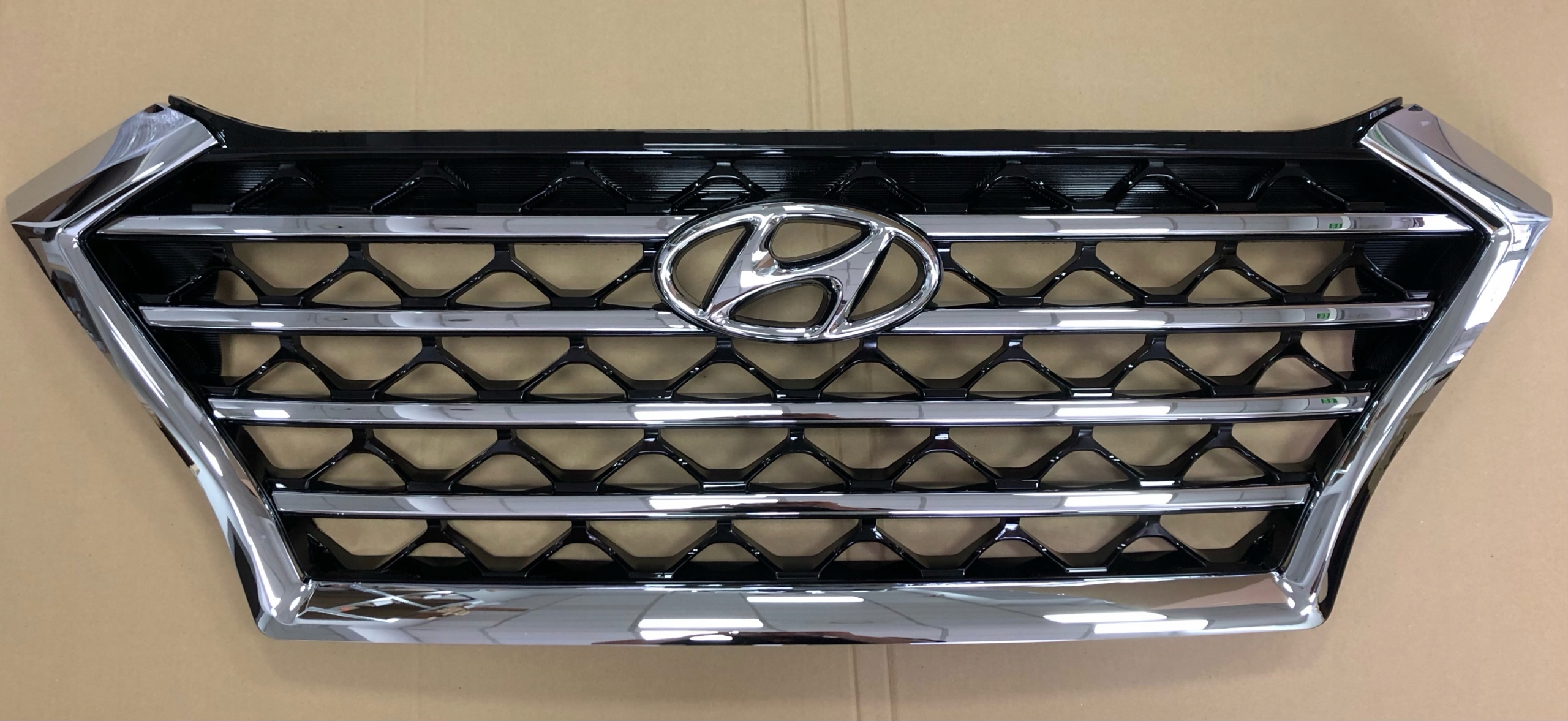 HYUNDAI 86350D7610 GRILL FV od ręki 86350D7610 za 3190,60 zł z Warszawa ...