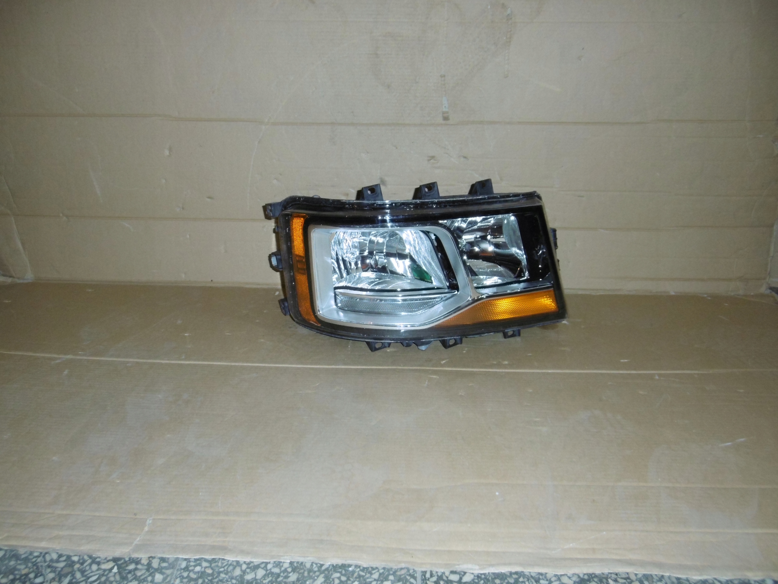 LAMPA REFLEKTOR SCANIA R S za 1353.00PLN z Sulechów - Allegro ...