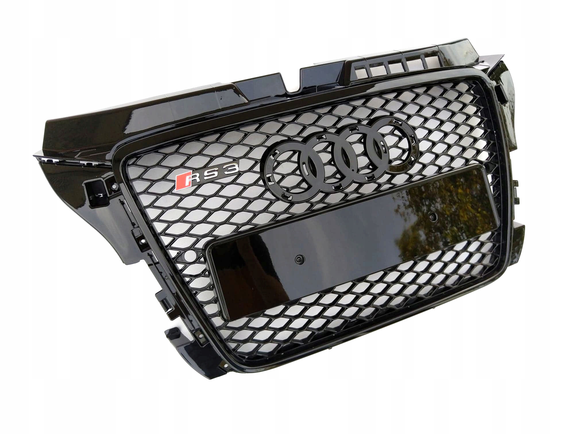 8P0853651M - Решітка радіатора Audi A3 8P LIFT 2008-12 Honeycomb купити ...