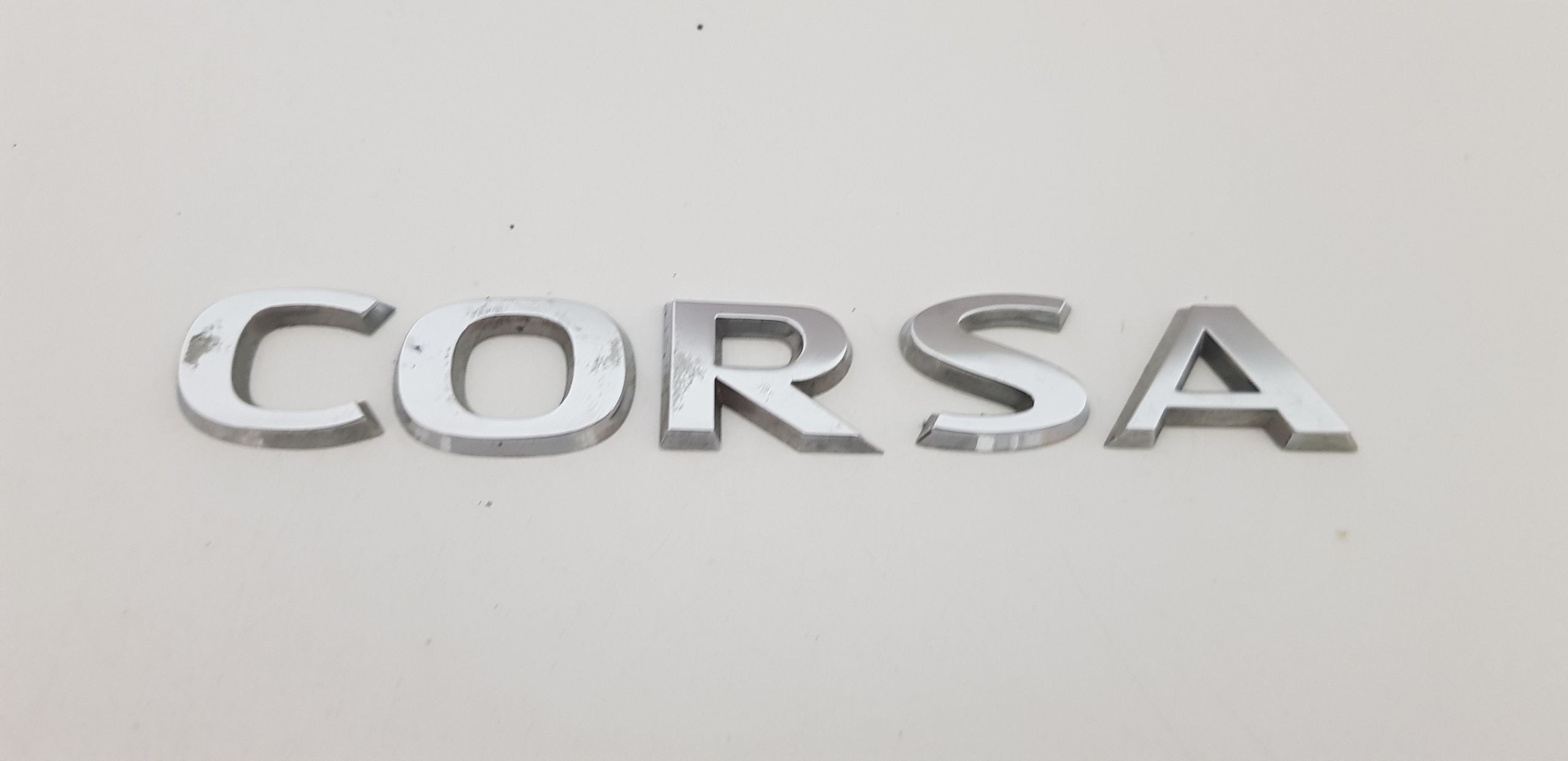 OPEL CORSA F 2019-2023 EMBLEMAT TYŁ 93188809 - porównaj ceny - Allegro.pl