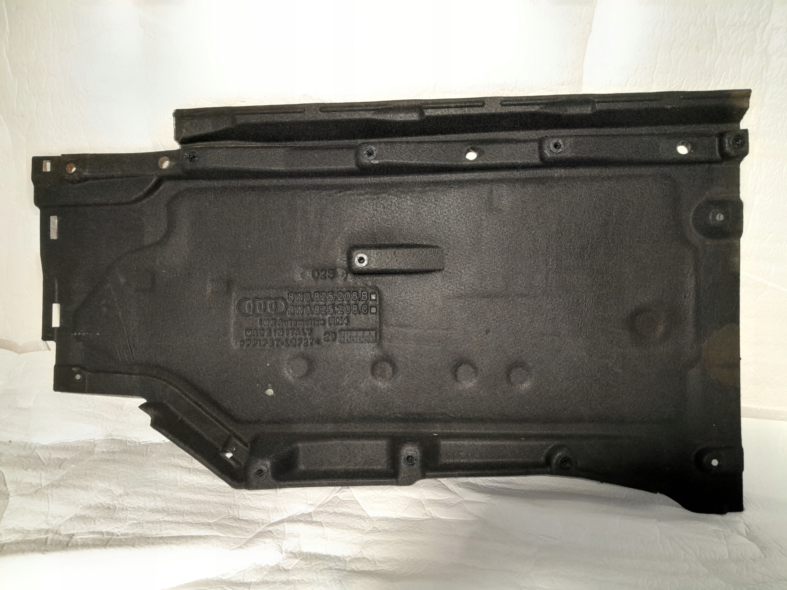 AUDI A4 B9 LIFT OSŁONA PŁYTA PODWOZIA 8W0825208B 8W0825208B 8W0 825 208 ...