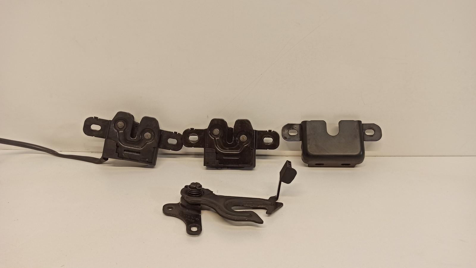 Volvo V70 Zamek Maski - Niska cena na Allegro.pl