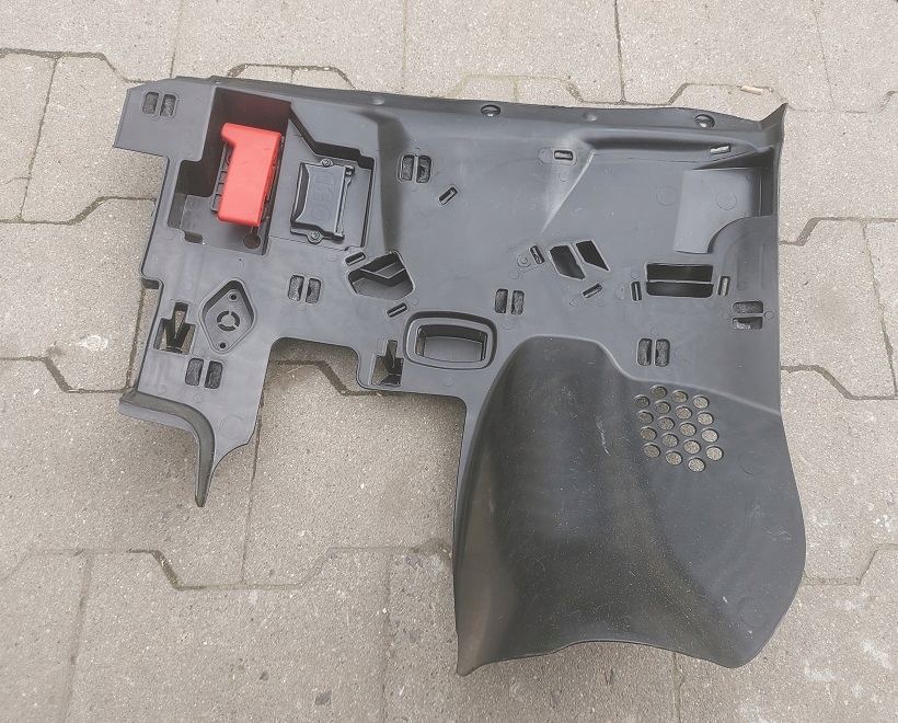 MERCEDES GLK X204 OSŁONA DOLNA DESKI KONSOLI A2046801589 za 195 zł z ...