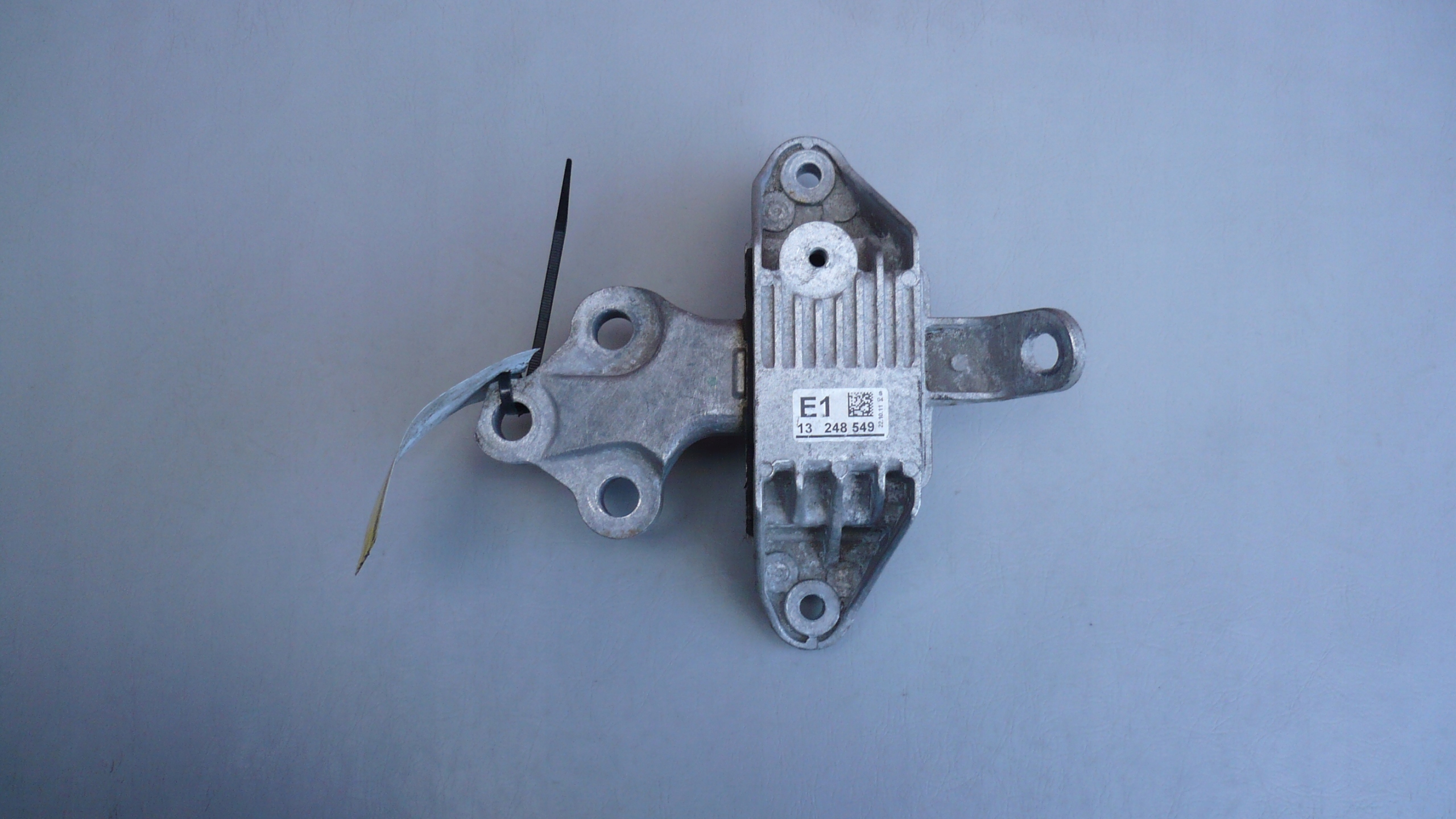 Opel OE 13248549 łapa poduszka silnika skrzy - porównaj ceny - Allegro.pl