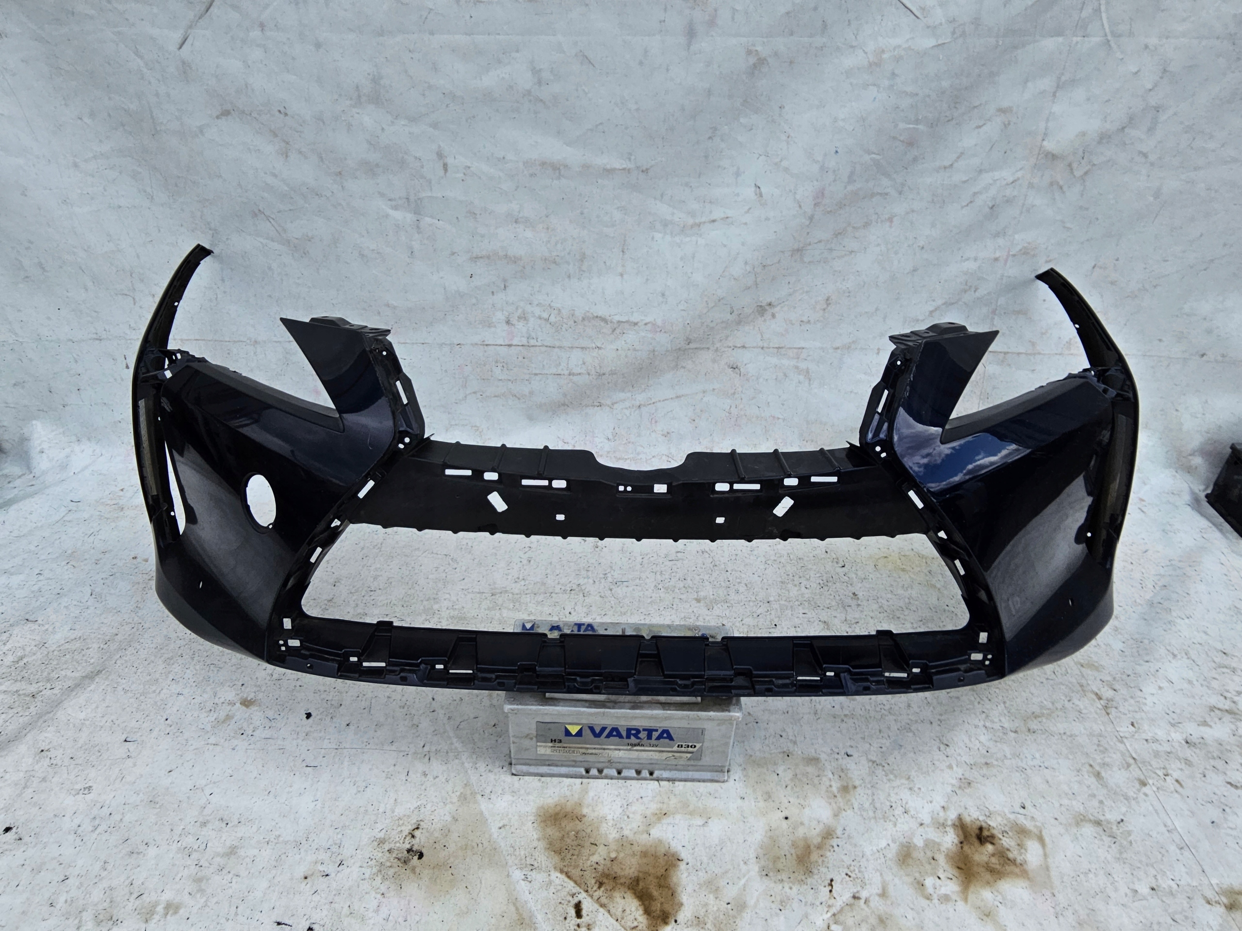 ZDERZAK LEXUS LC500 LC 500 PRZÓD PRZEDNI 52119-11010 za 900 zł z Łowyń ...