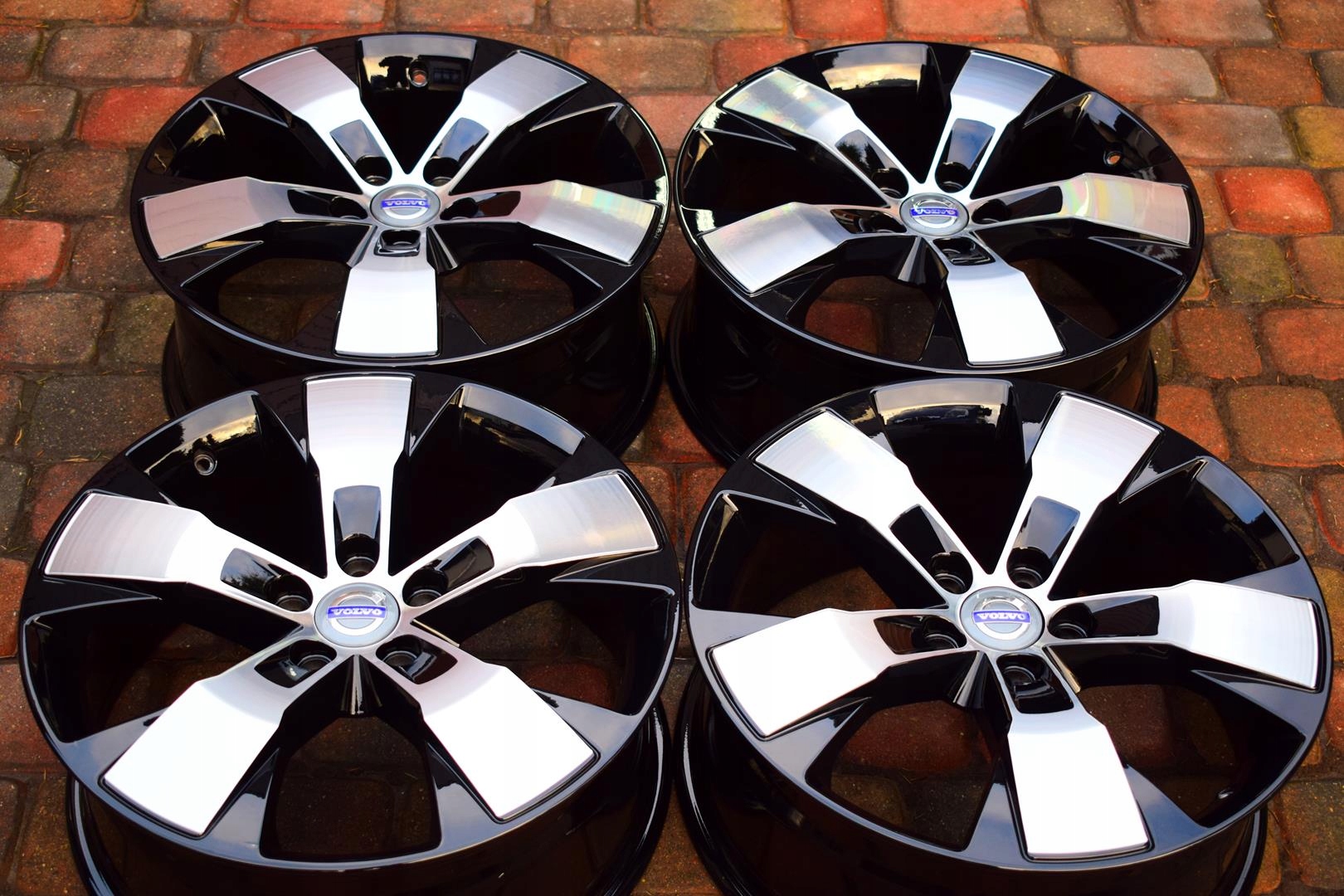 VOLVO 18'' V40 V90 XC60 XC90 Oryginał! Jak Nowe! 31471553 za 2950 zł z ...