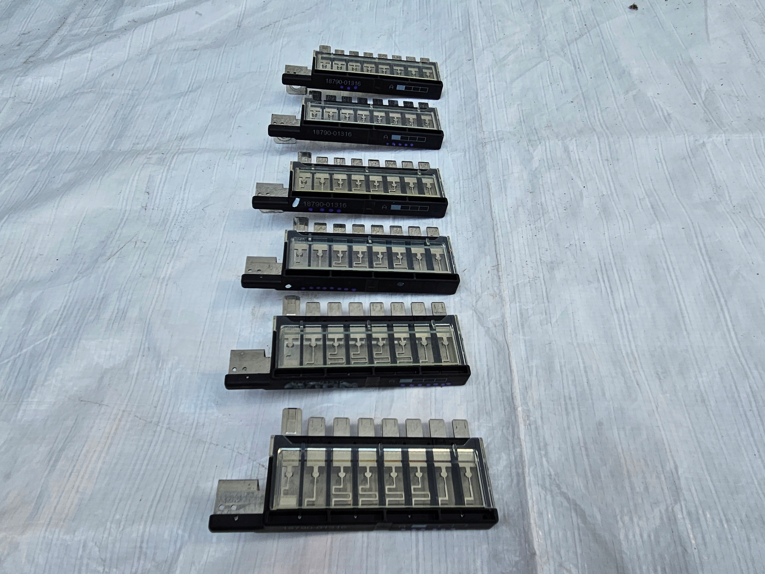 Bezpiecznik zespolony Hyundai OE 18790-01316 5905232268820 za 45.00PLN ...