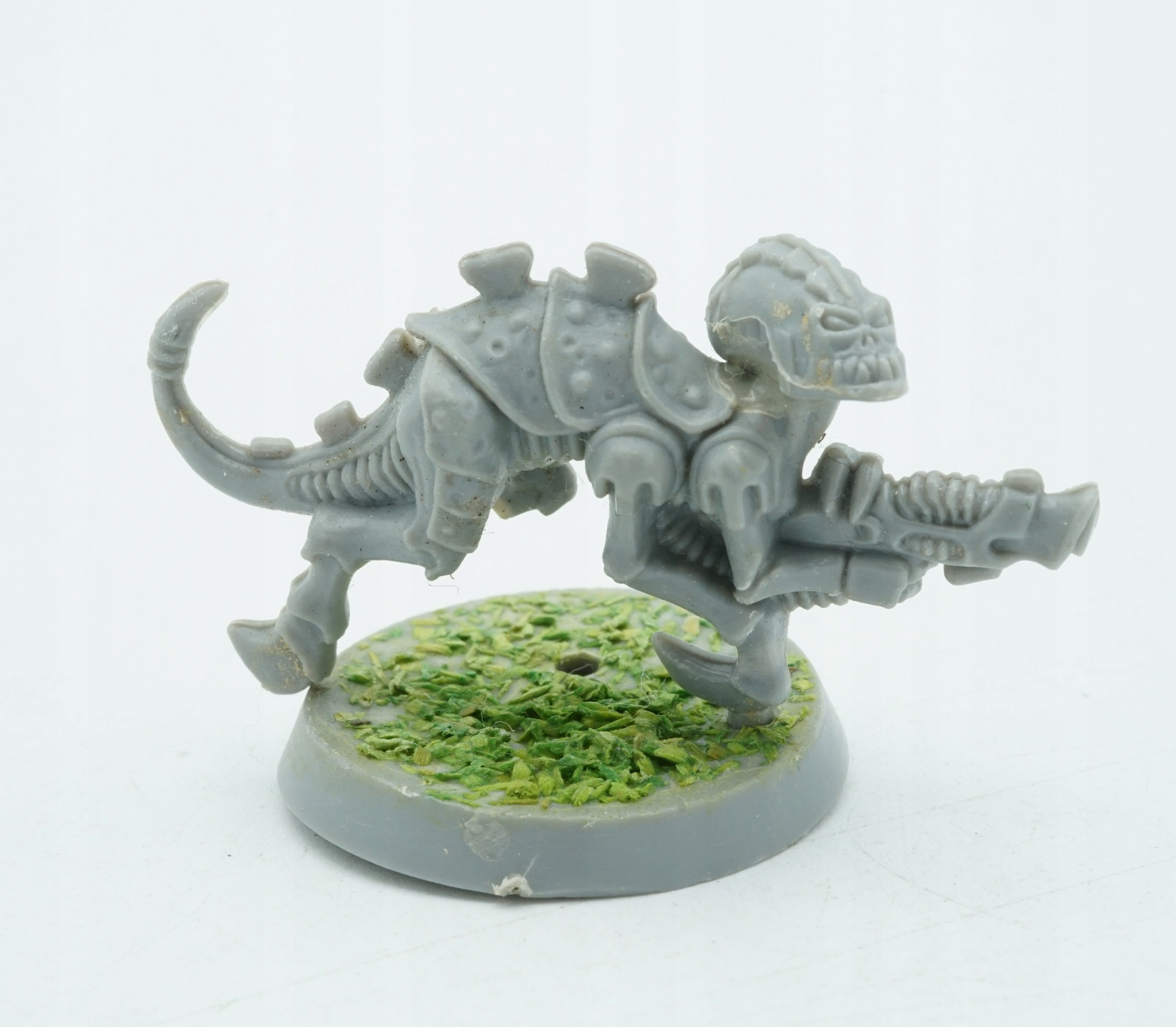 Warhammer 40k 2nd edition Tyranid Termagant figurka plastik - Stan ...