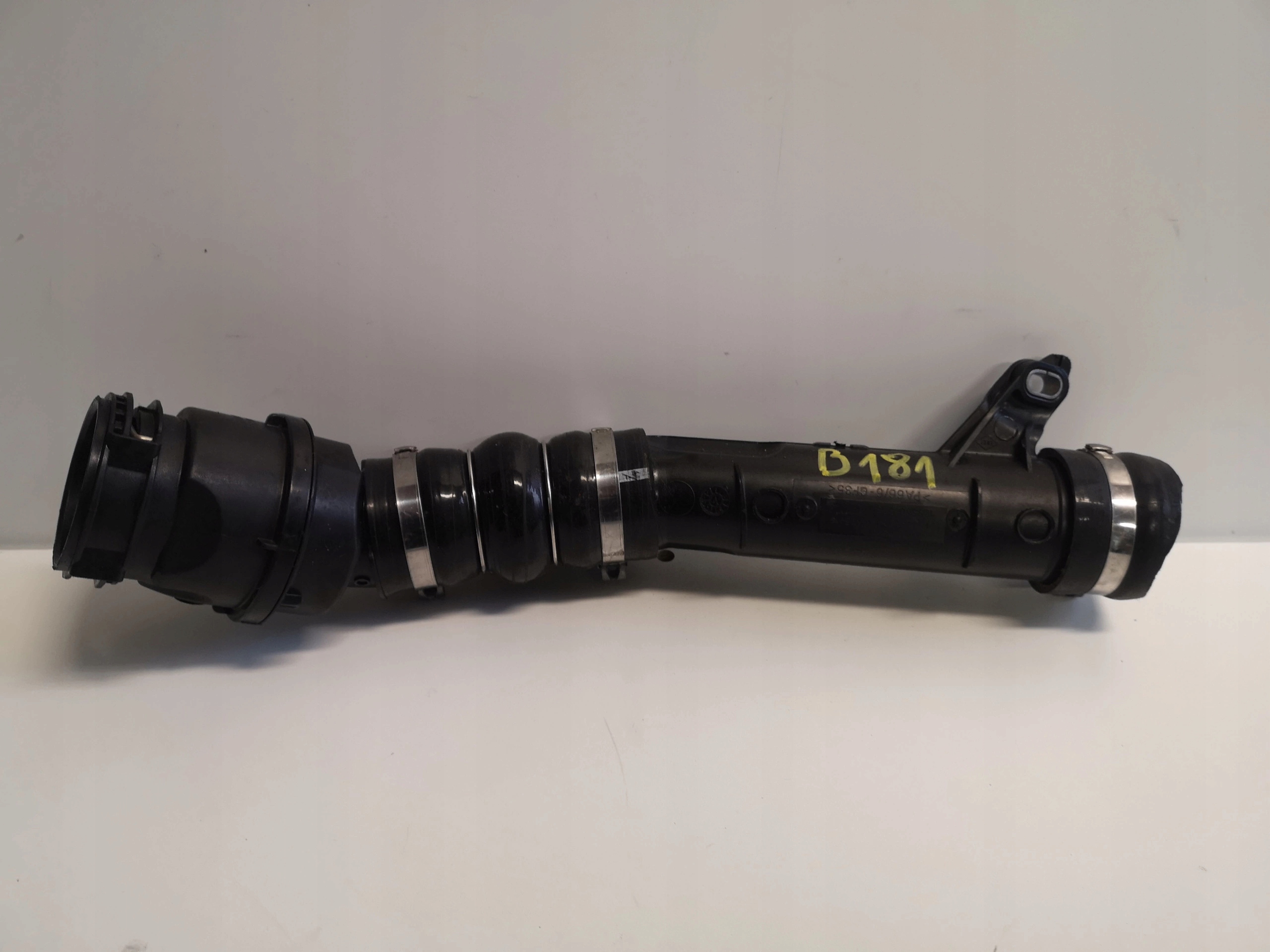 Renault OE 14 46 008 35R przewód powietrza doładowującego za 75.00PLN z ...