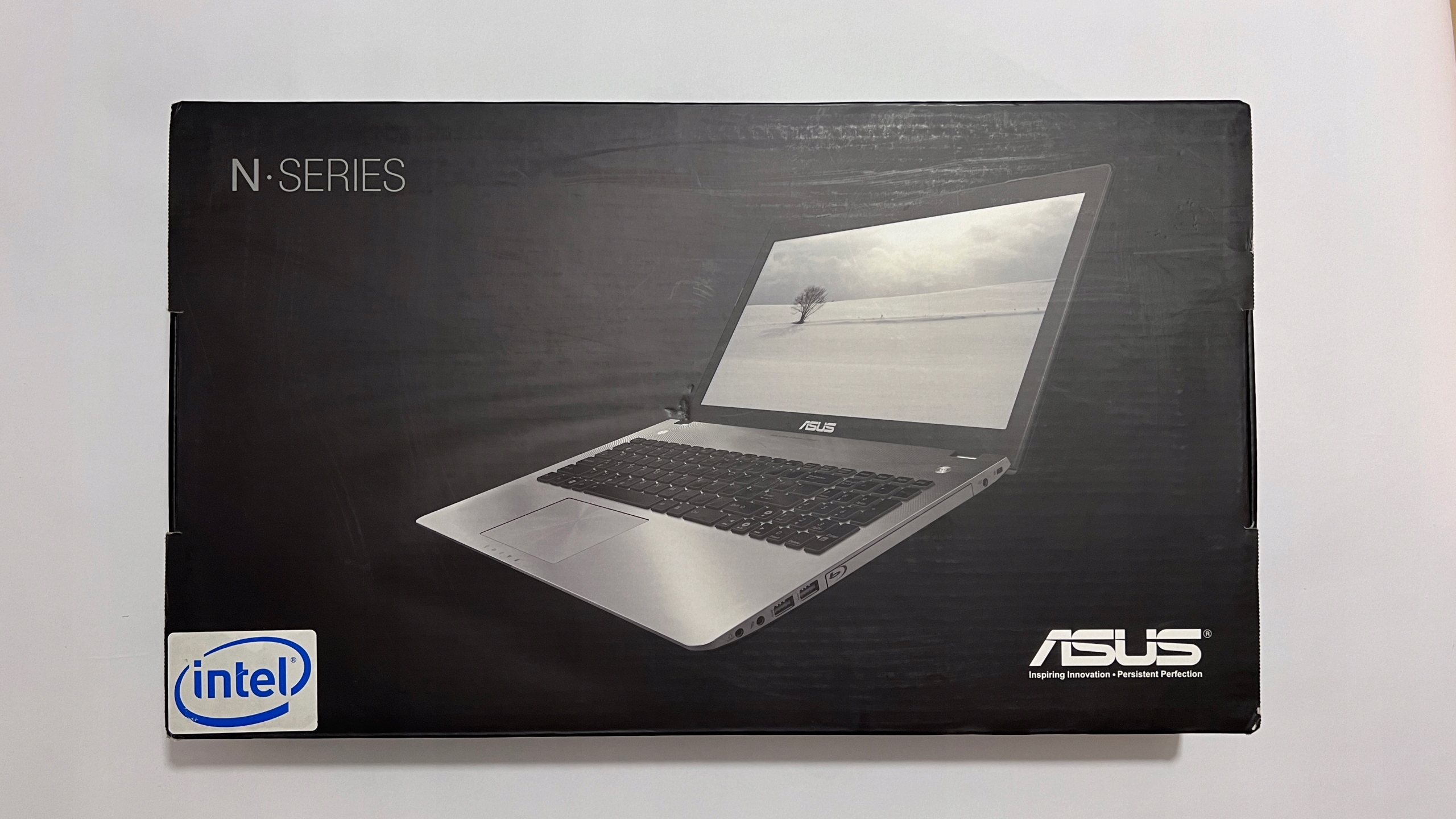 Laptop Asus N76 17,3/Intel Core i7 2,3/16 GB RAM/SSD+HDD 1TB/Windows 11 ...
