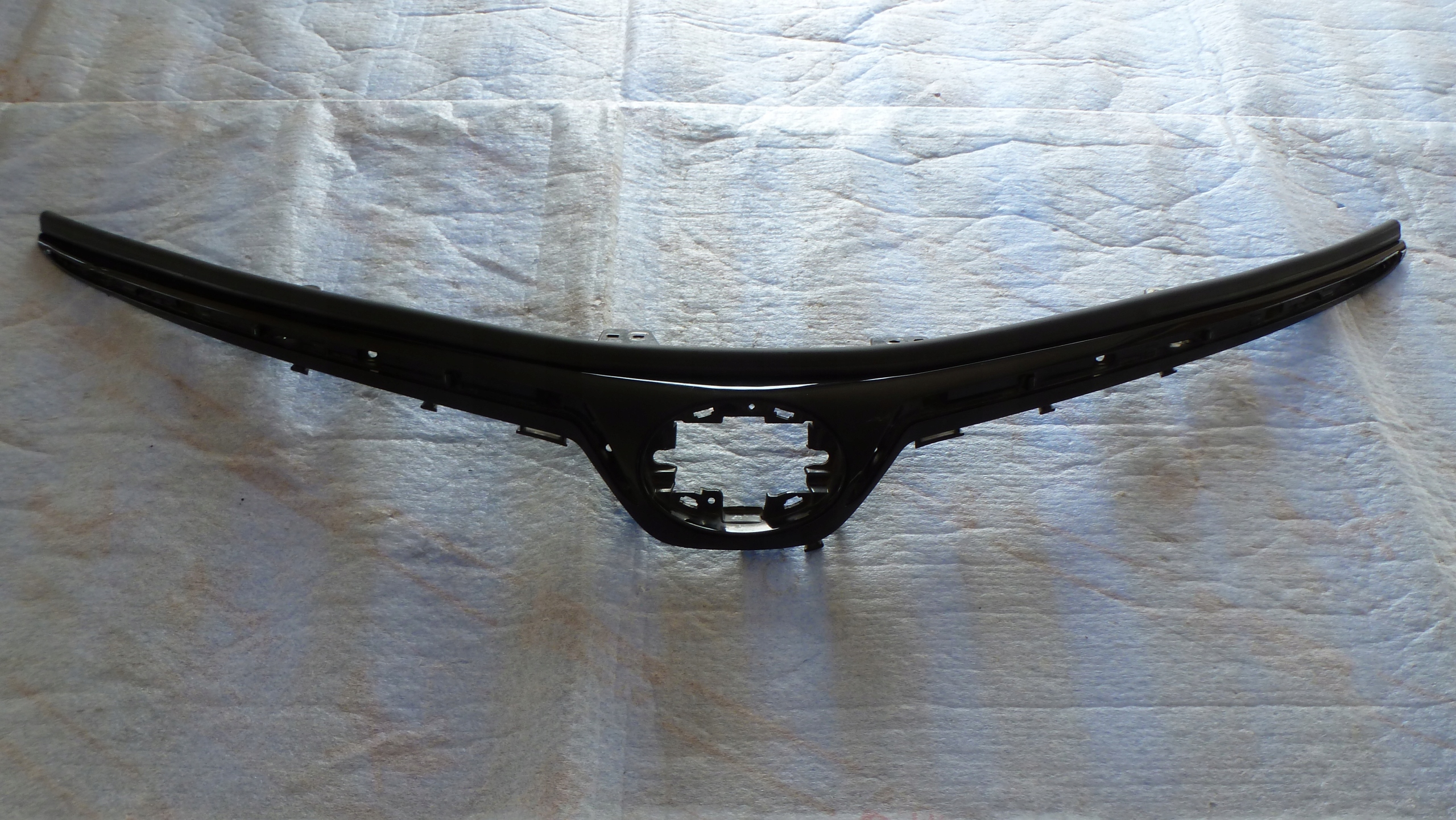 GRILL ATRAPA TOYOTA COROLLA E21 53114-02580 - porównaj ceny - Allegro.pl