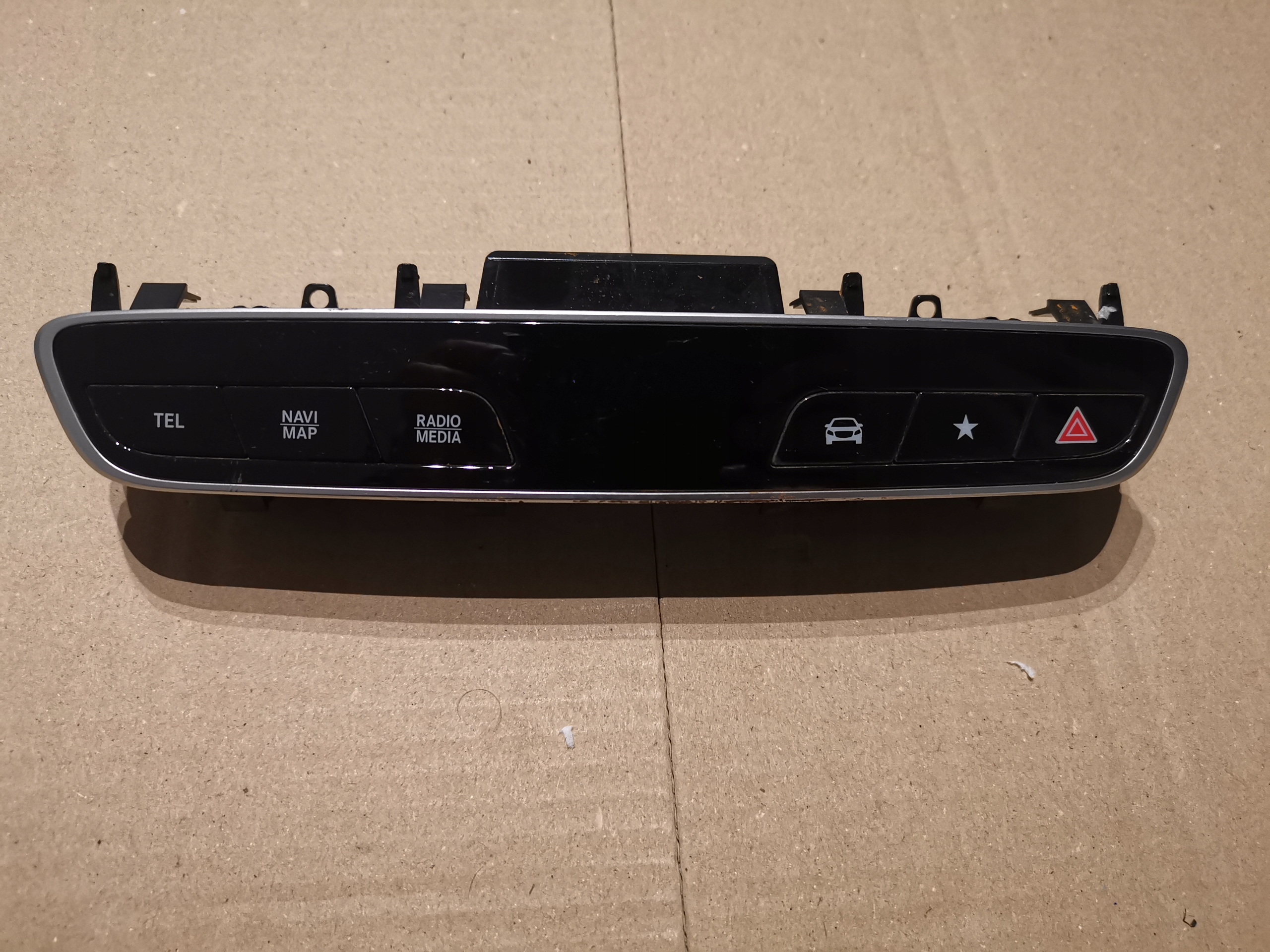 PANEL STEROWANIA RADIA NAWIGACJI TEL MERCEDES W213 A2139053513 W213 ...