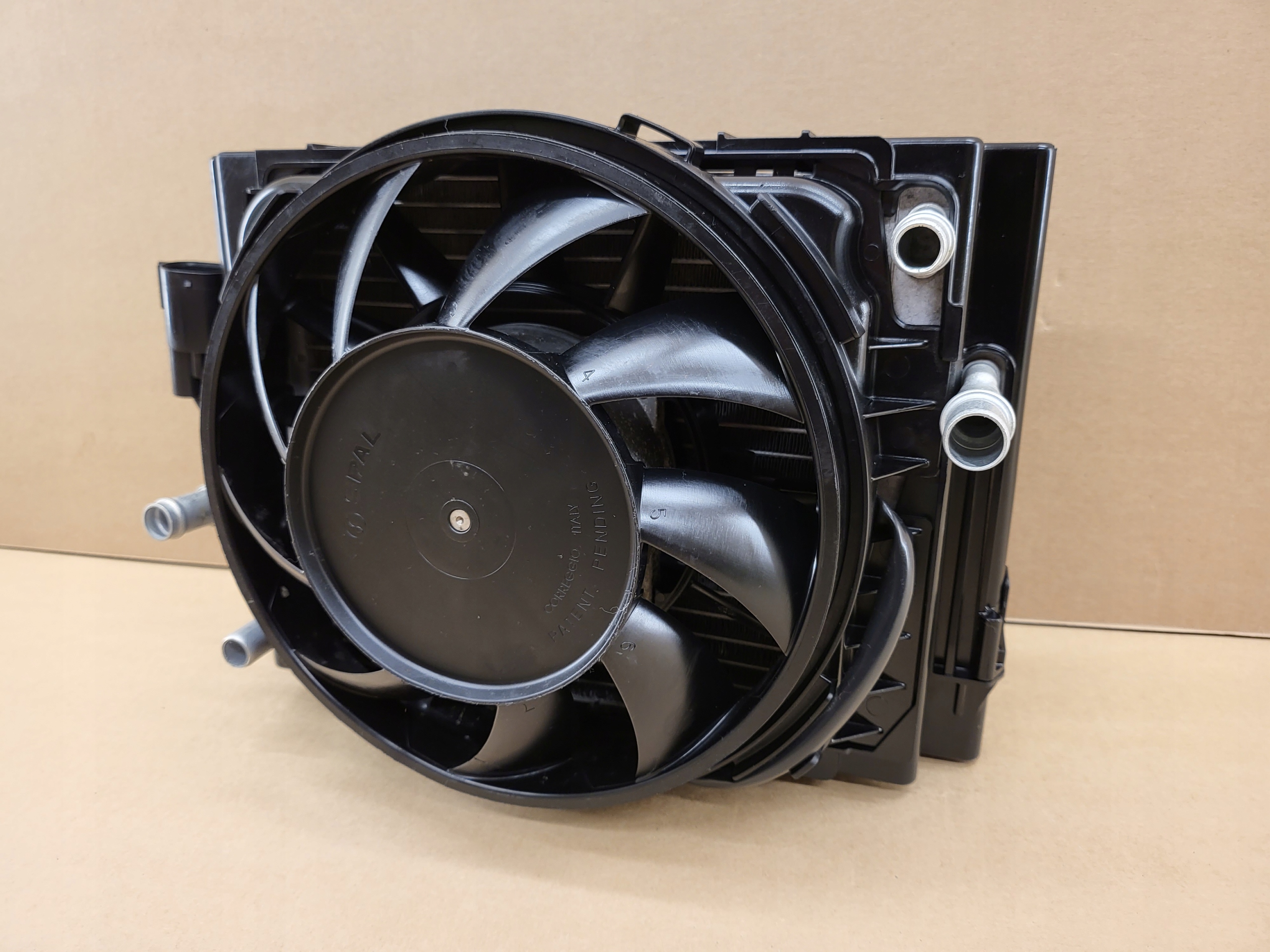 CHŁODNICA DODATKOWA PŁYNU BATERII VOLVO XC90 XC60 V90 S90 V60 S60 0555 ...