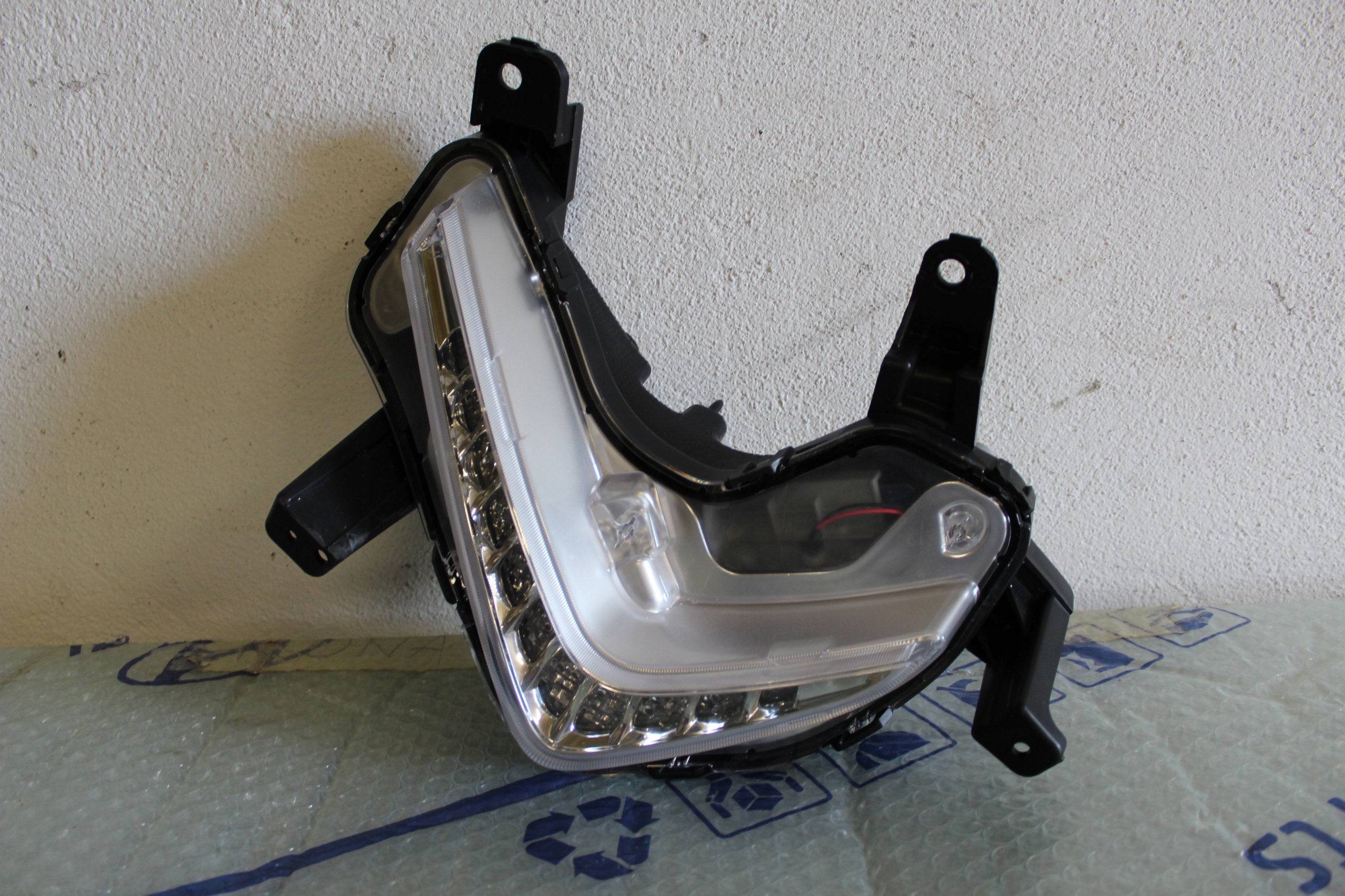 Hyundai OE 92208D7700 • Cena, Opinie - Allegro