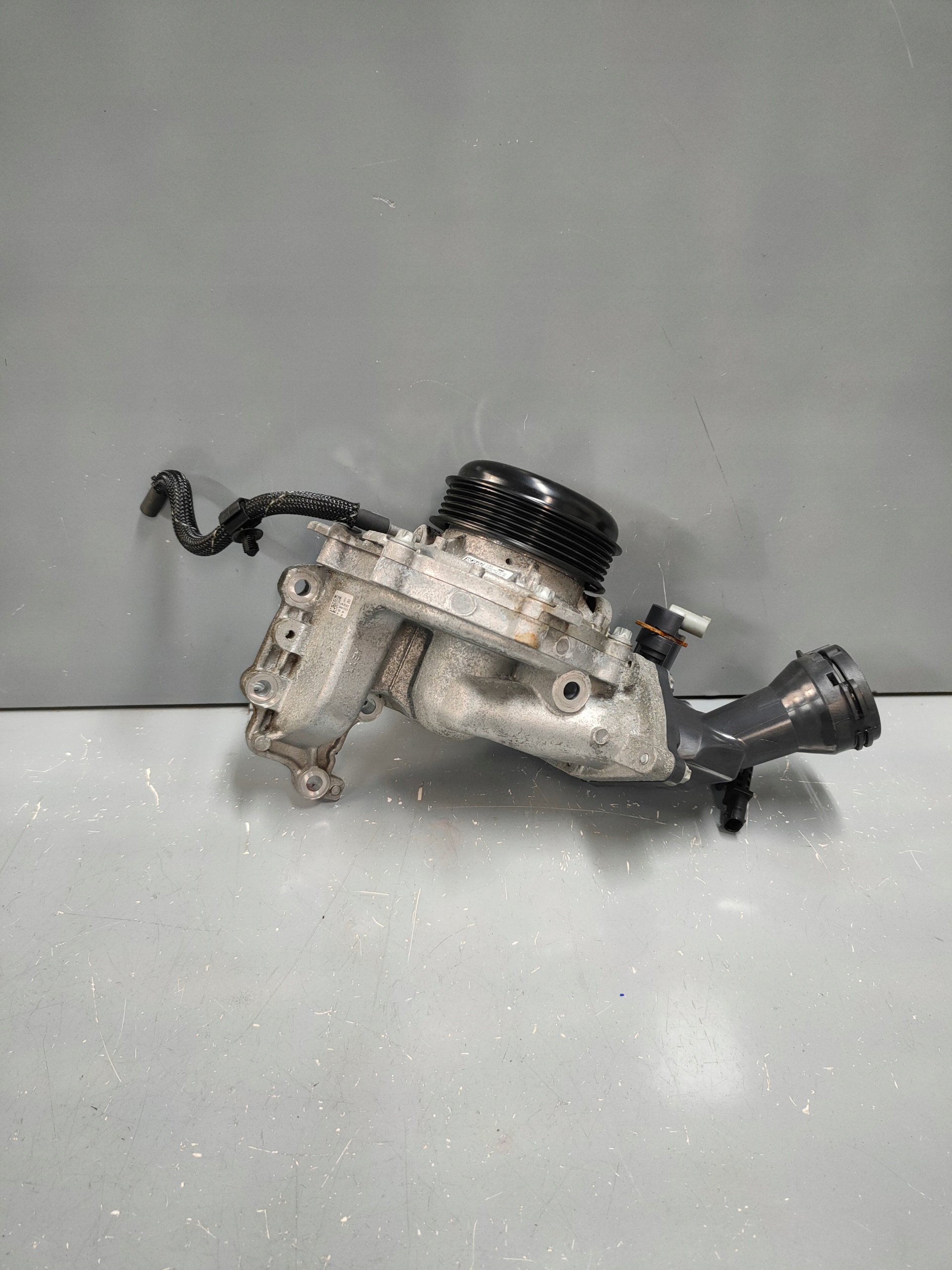 Mercedes OM 654 pompa wody A6542010010 A6542000115 A6542004100 nowa ...