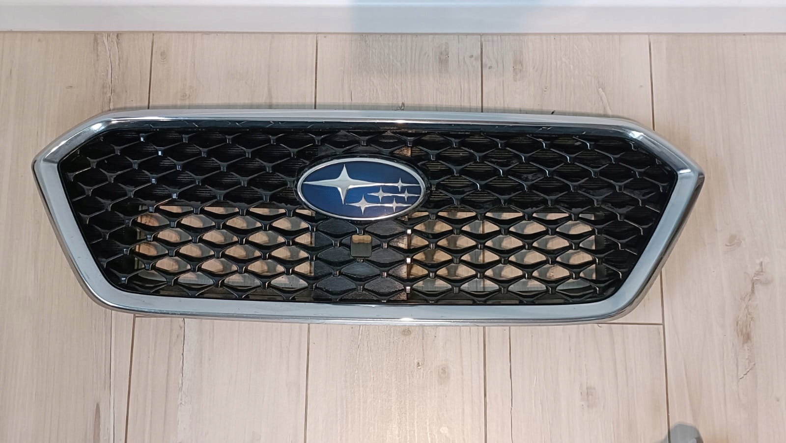 Subaru Outback Grill - Niska cena na Allegro