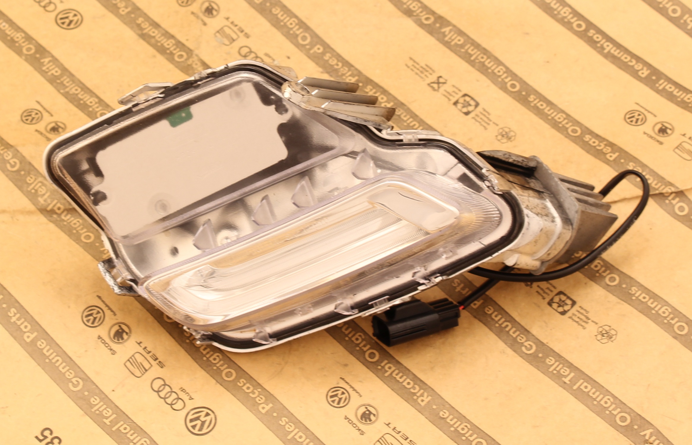 VOLVO XC60 FL LIFT 13-17 ŚWIATŁO LED HALOGEN DRL • Cena, Opinie - Allegro