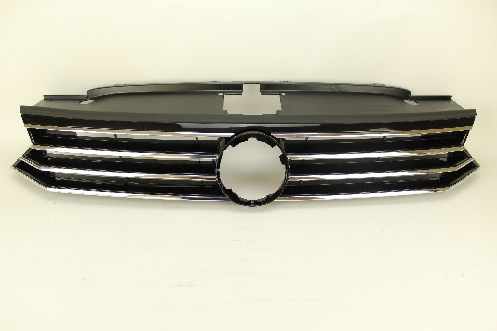 ATRAPA GRILL VW PASSAT B8 CHROM 3G0853653 za 150.00PLN z Gracze - Allegro - (12645739641)