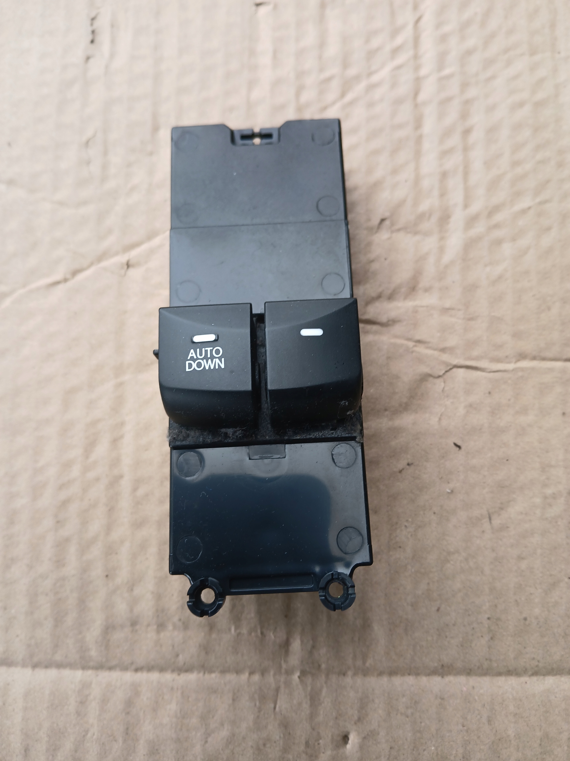 PANEL PRZEŁĄCZNIK SZYB LEWY PRZÓD HYUNDAI i30 II 93570-A6100 za 400 ...